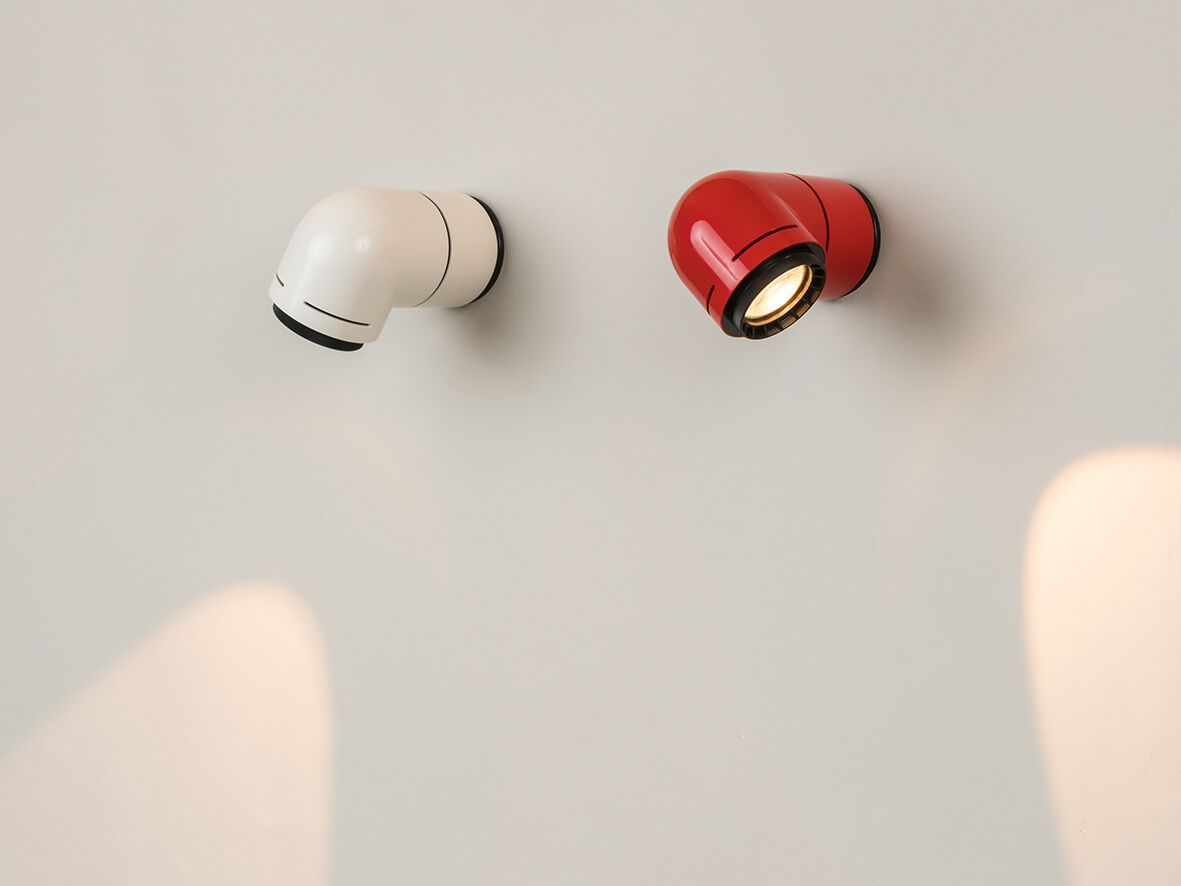 PETIT TATU LED adjustable ABS wall light By Santa & Cole | design André ...