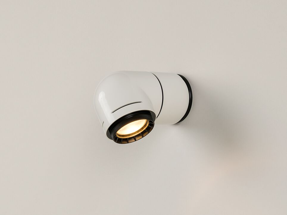 PETIT TATU LED adjustable ABS wall light By Santa & Cole | design André ...