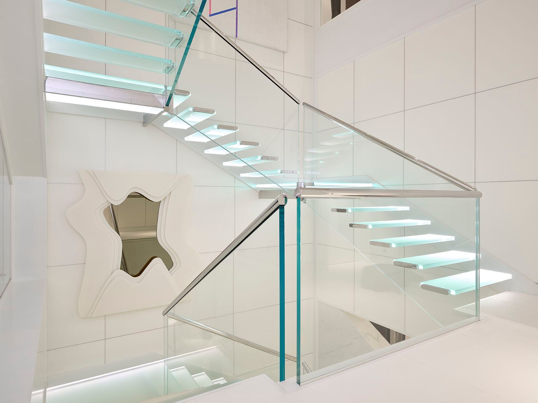 Scala a giorno in vetro con LED MISTRAL ST. MORITZ - Siller Treppen ...