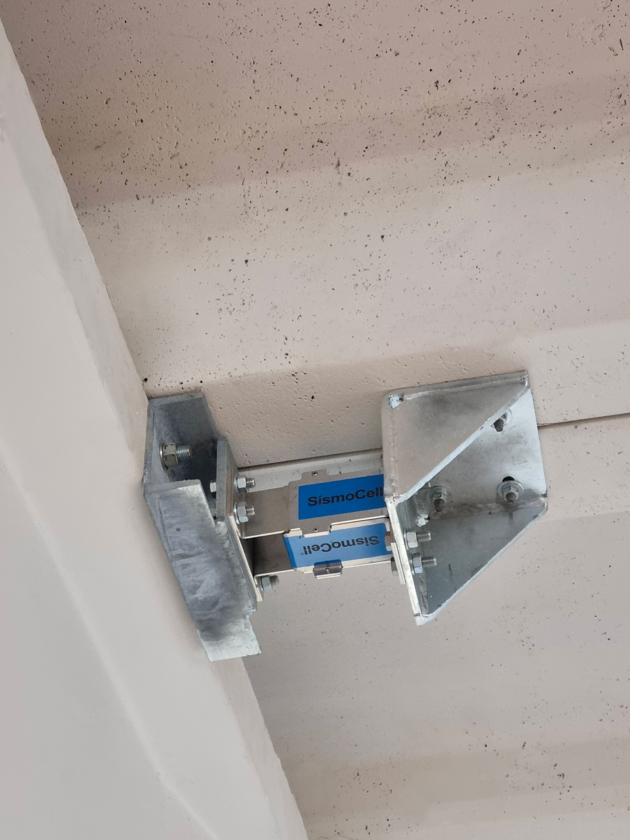 SISMOCELL BOX - A Anti-seismic device By Sismocell