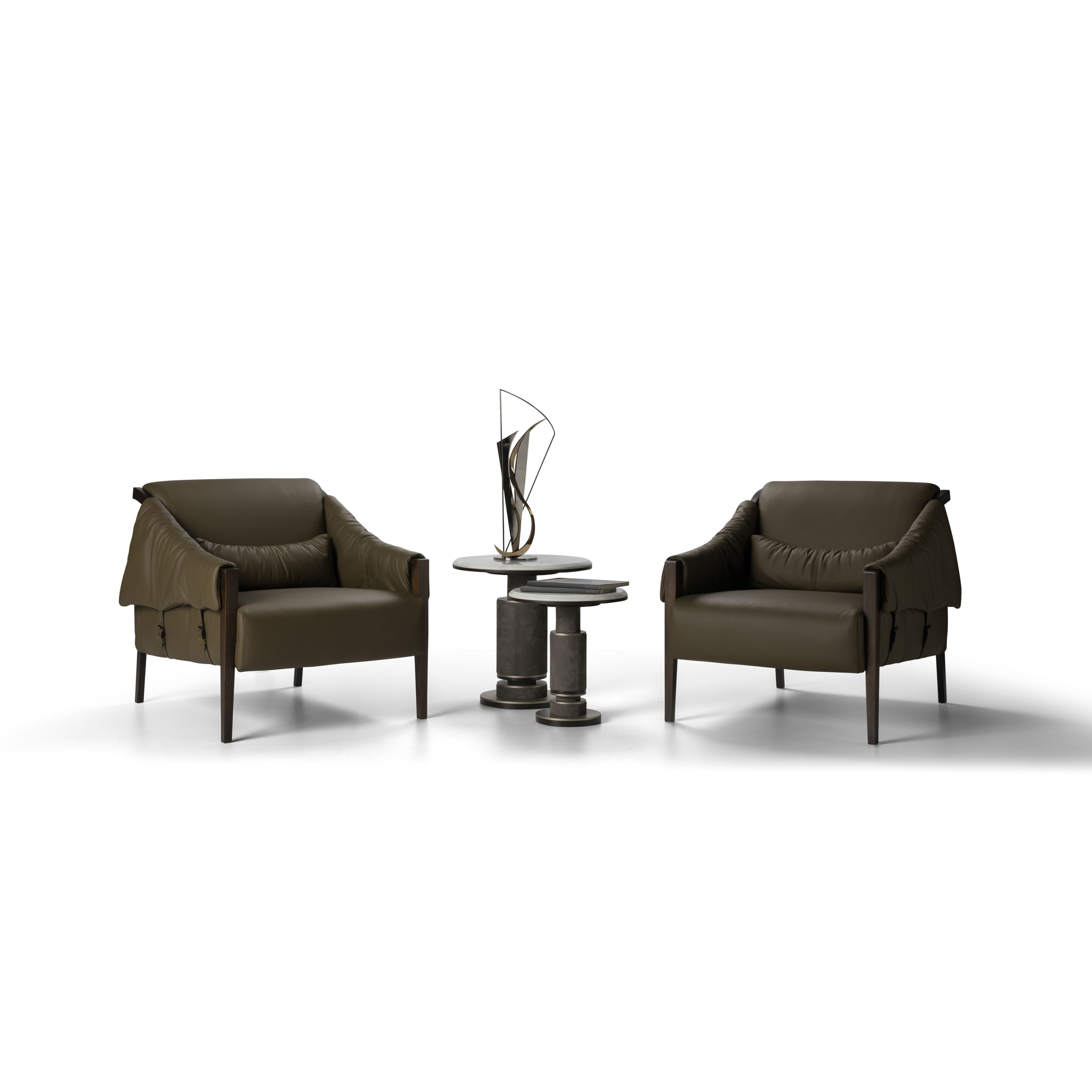 JACKSON Leather armchair with armrests By Sit Design