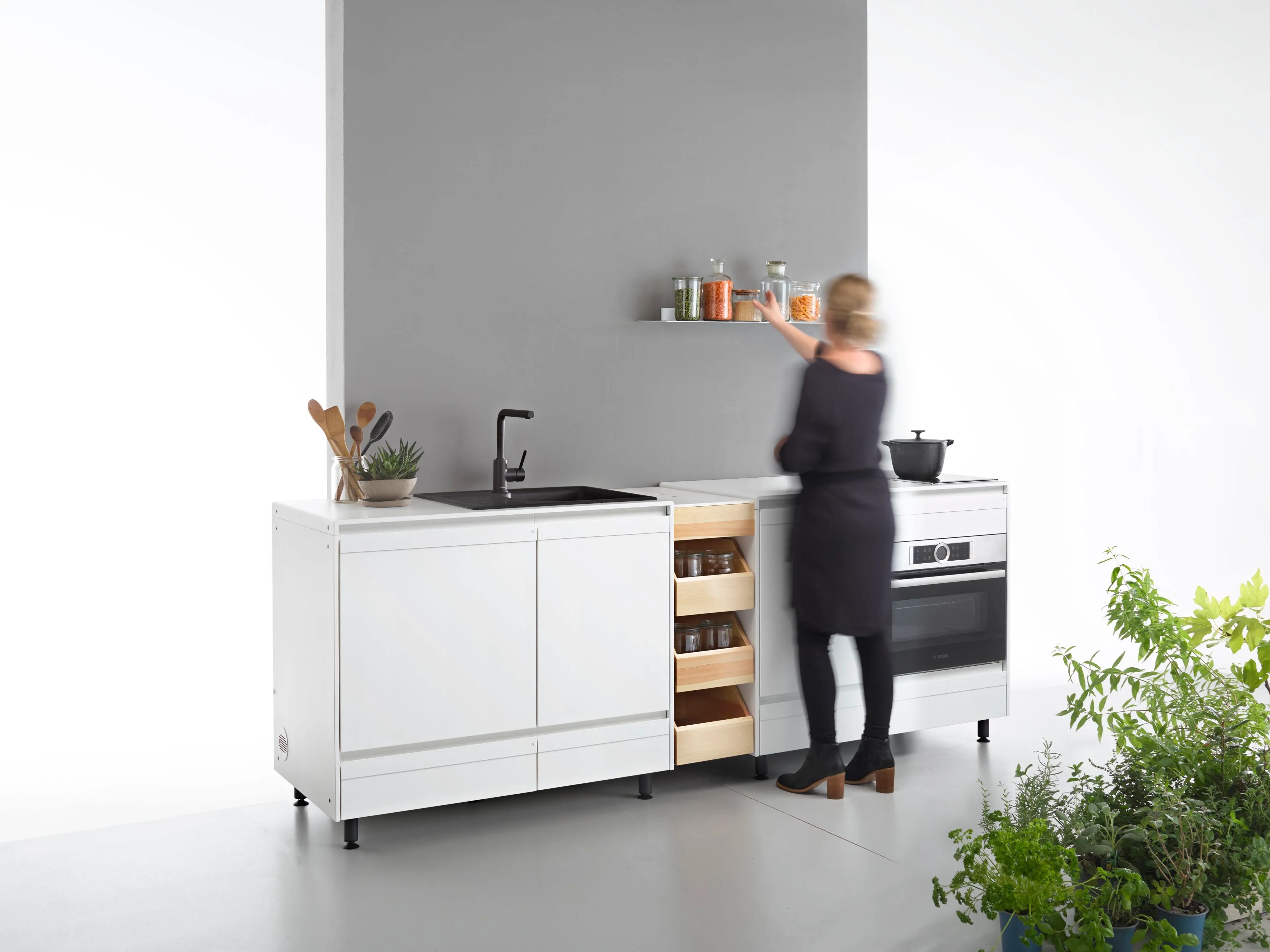 MODULAR Kitchen unit By Stadtnomaden