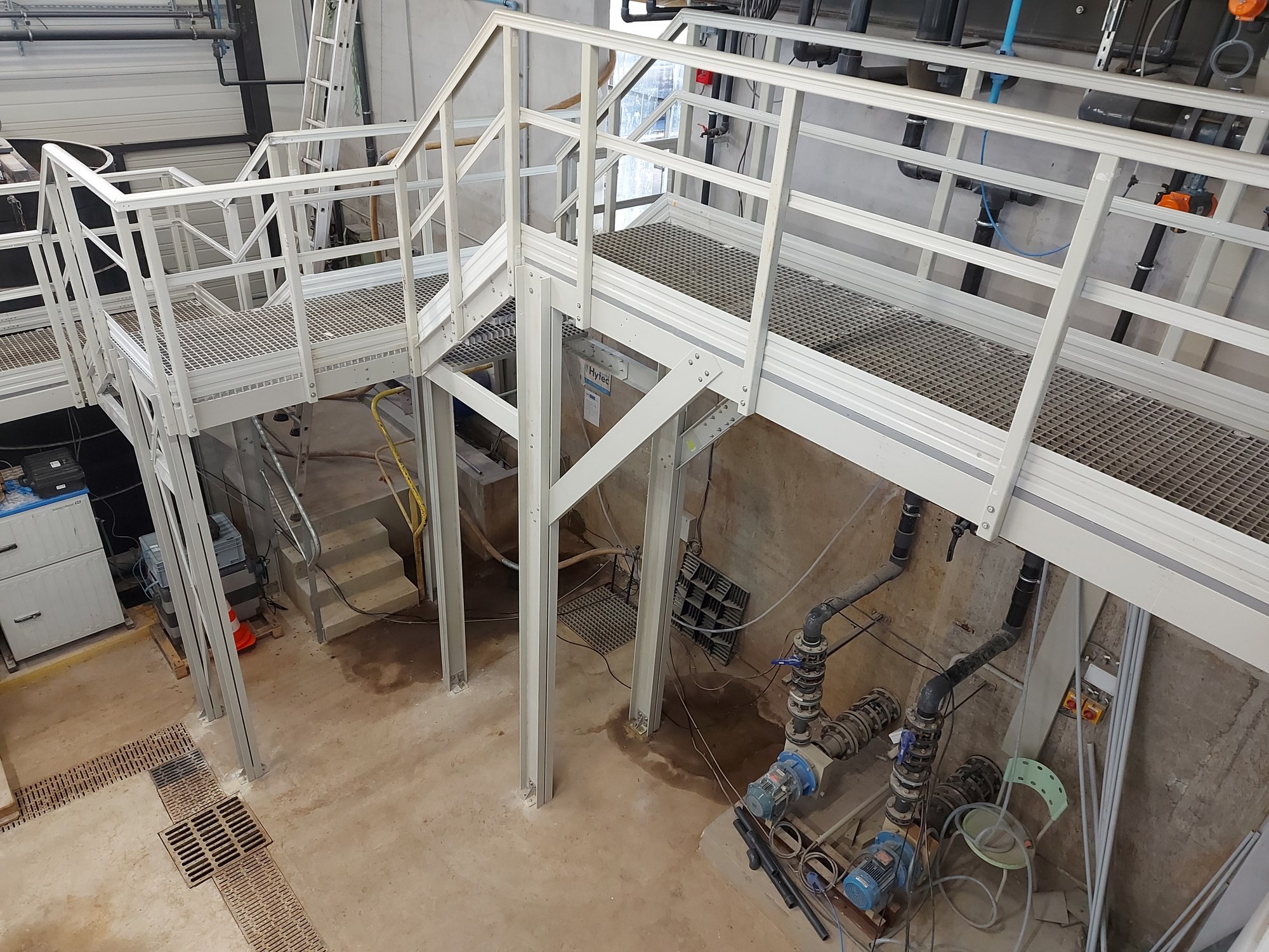 Stairways Glass fiber reinforced polymer (GFRP) Industrial safety stair ...