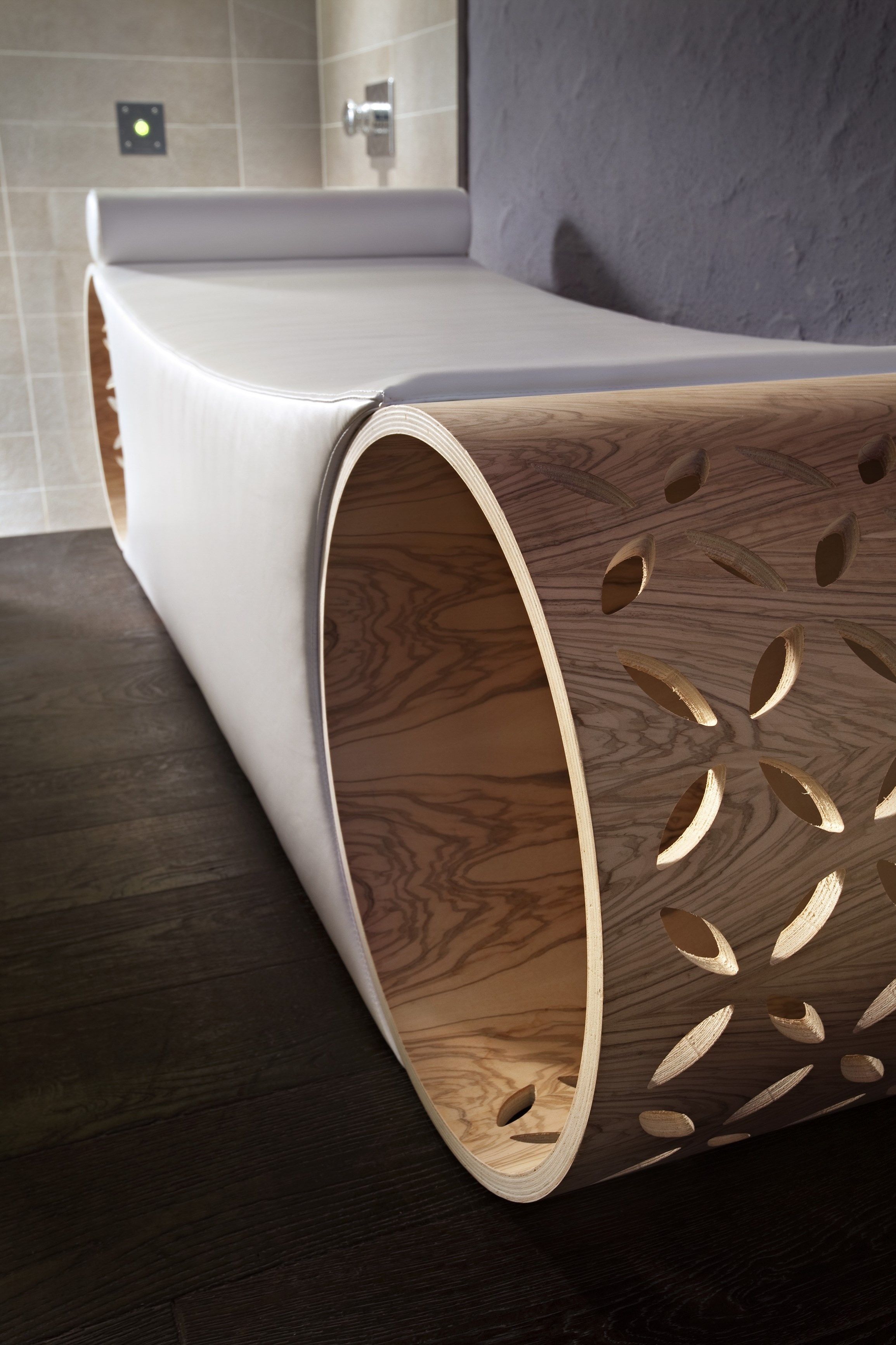 StarLit Spa bed By STARPOOL | design Baldessari e Baldessari