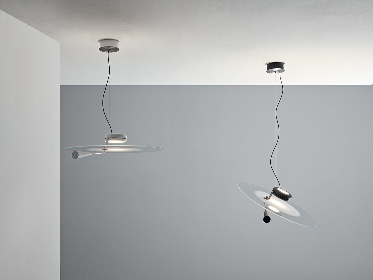BASCULA Pendant lamp By Stilnovo