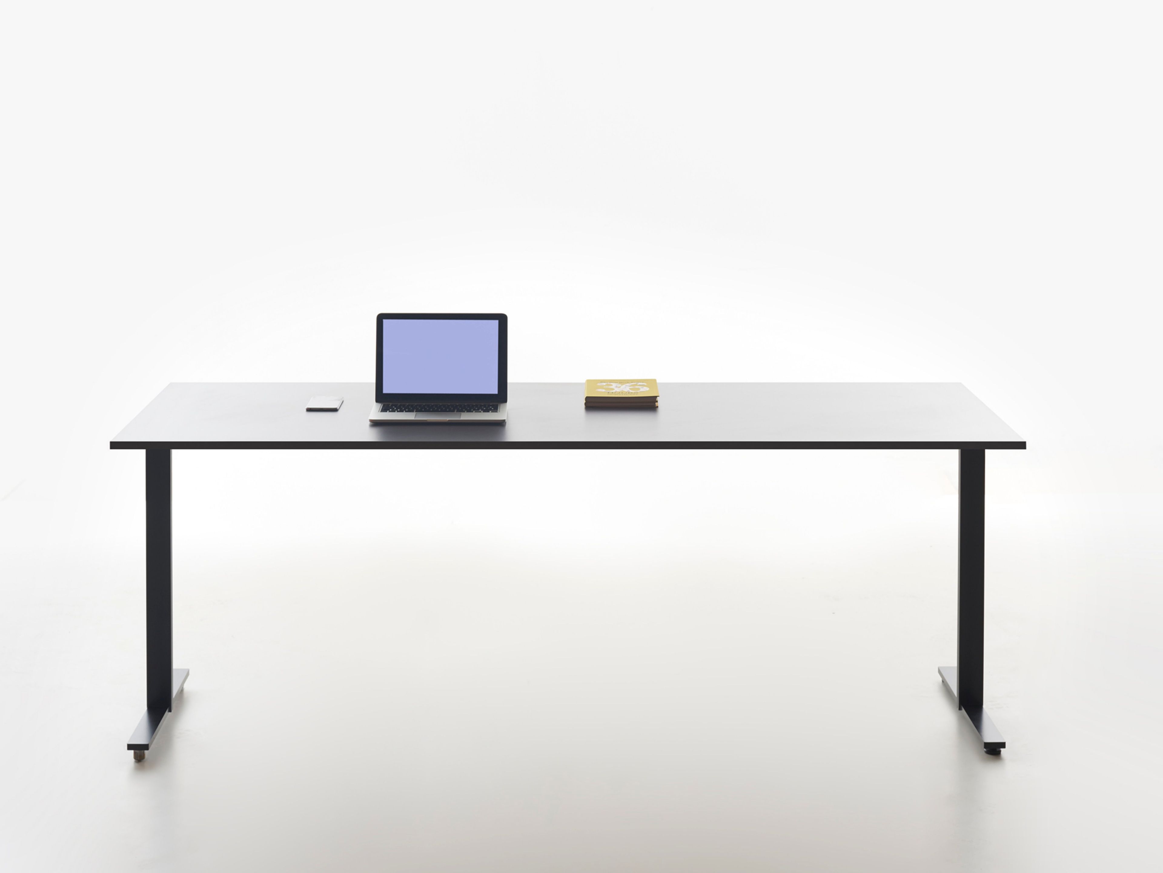 T-LEG Wooden office desk / meeting table By Manerba | design Progetto ...