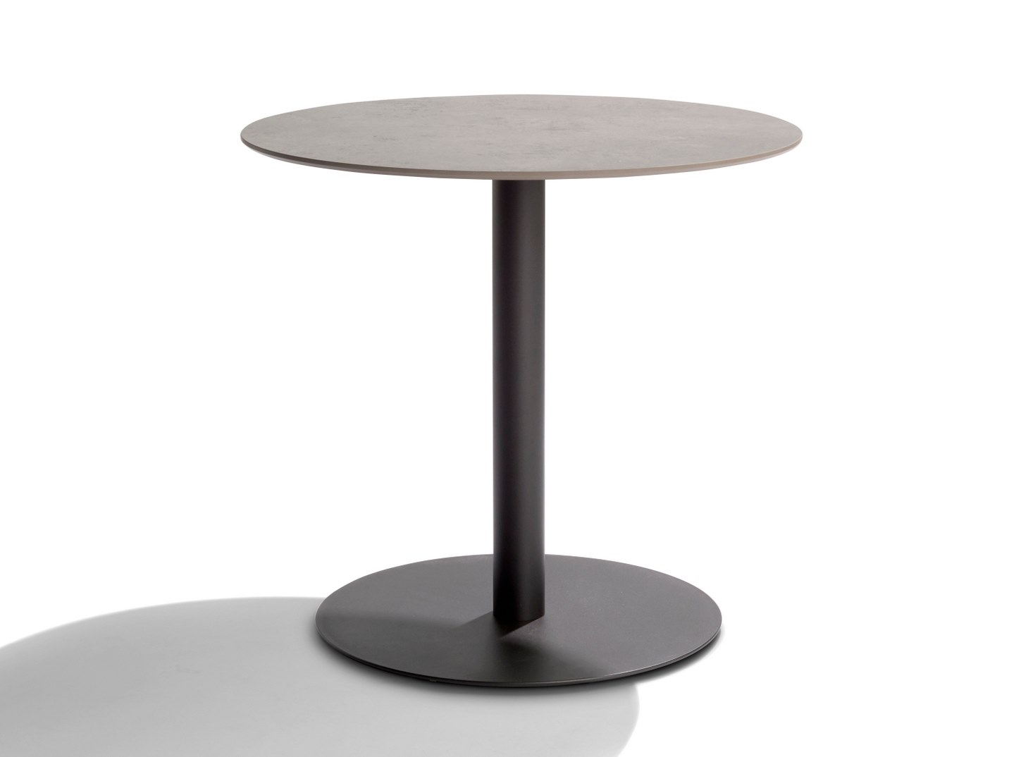 T-TABLE | 桌子 By TRIBÙ 设计师Merckx+Maes