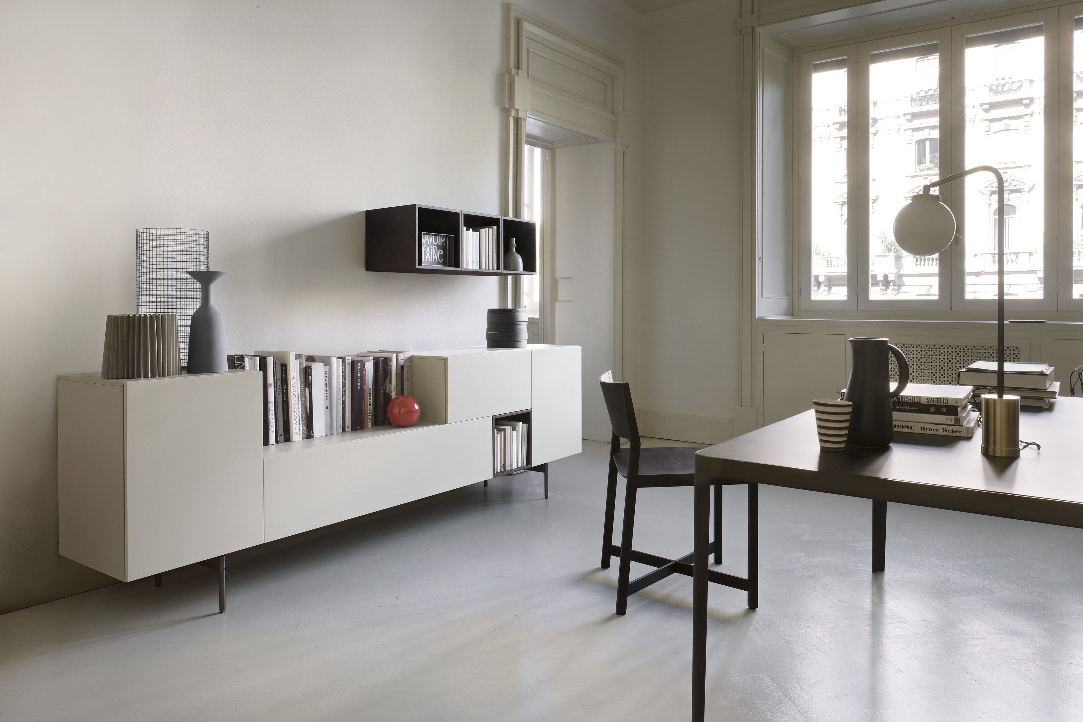 T030 | Bookcase By Lema design Piero Lissoni