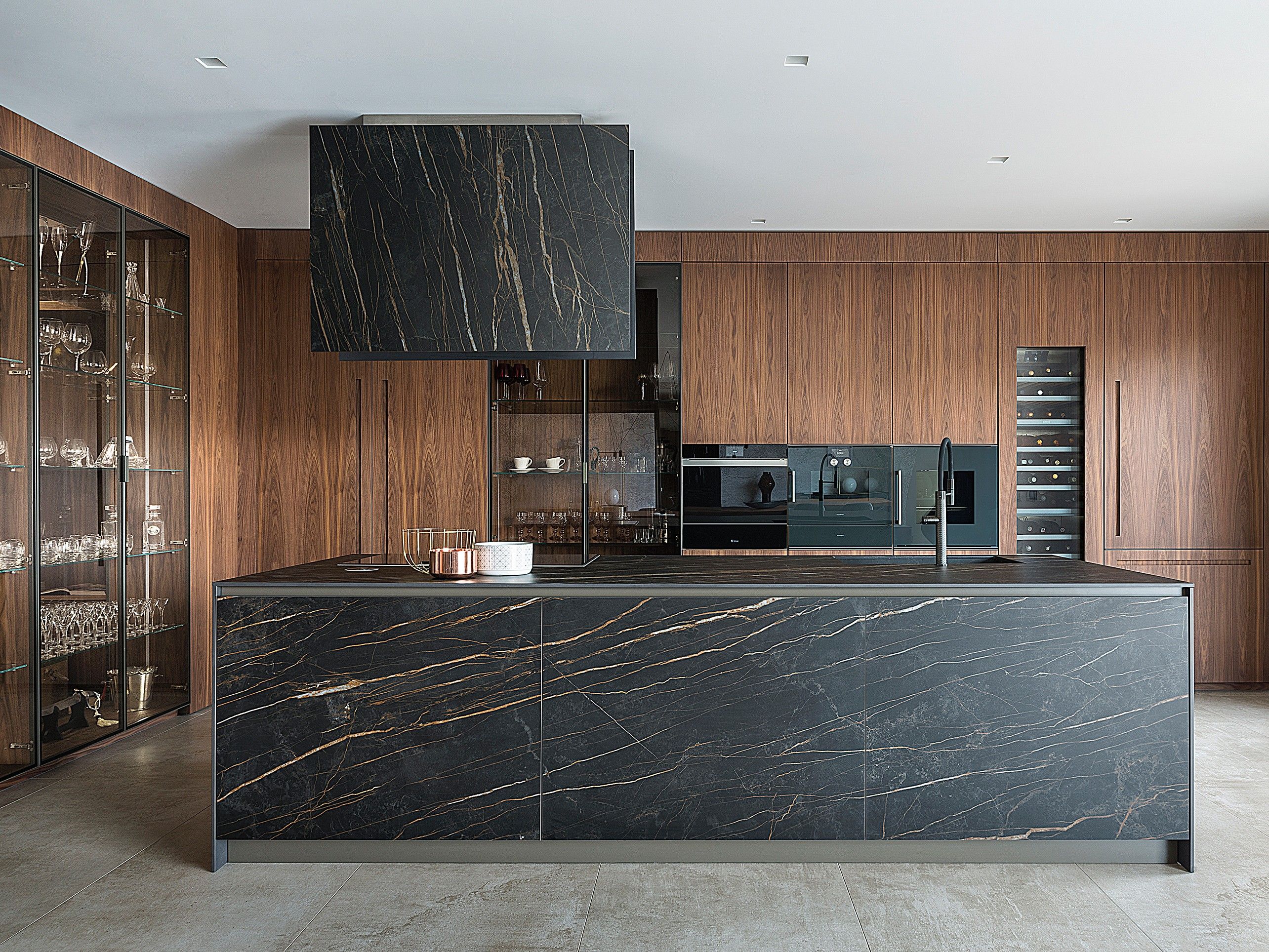 T45 / D90 | Kitchen Linear kitchen with island By TM Italia Cucine