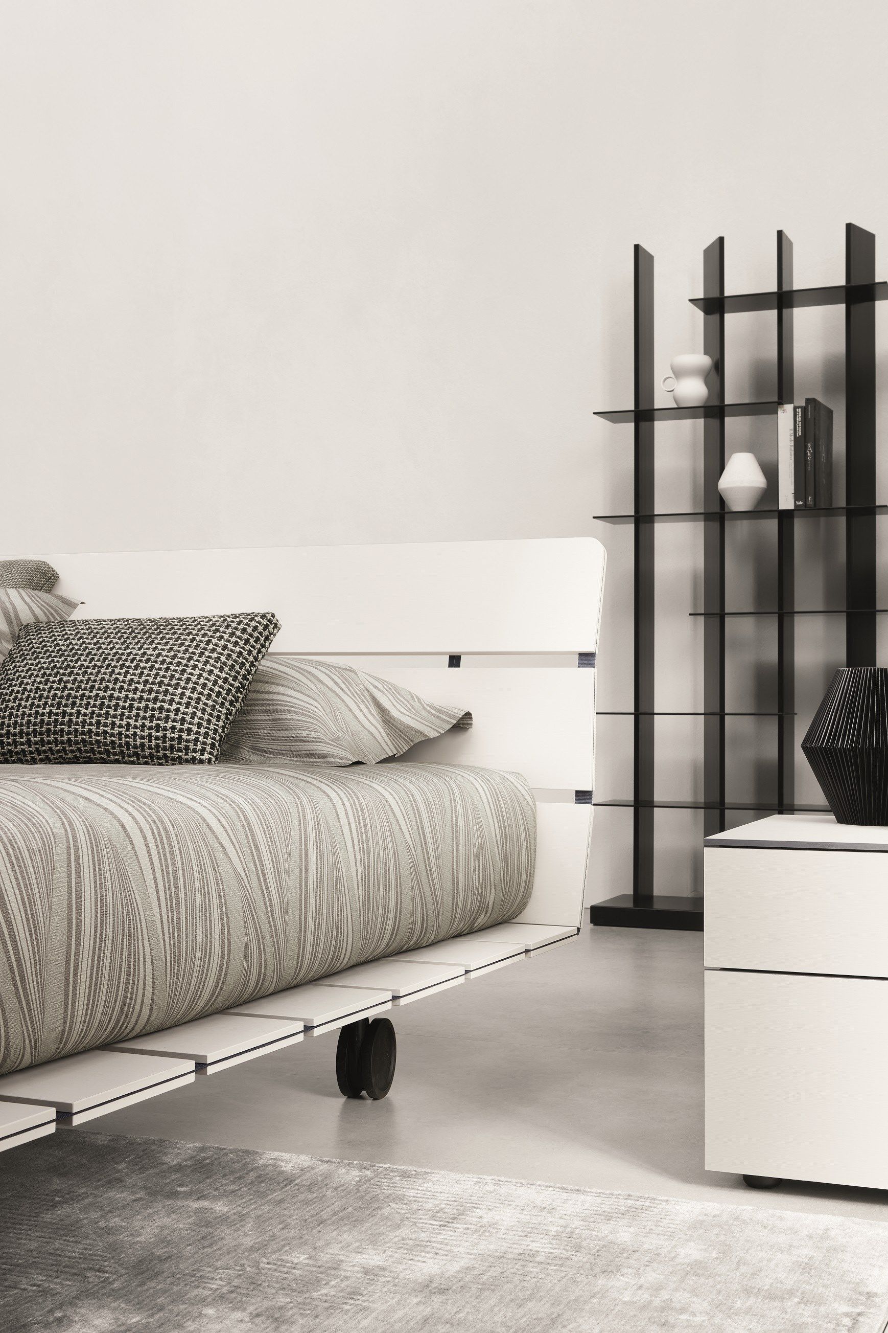 TADAO Letto in stile orientale con ruote By Flou | design Vico Magistretti