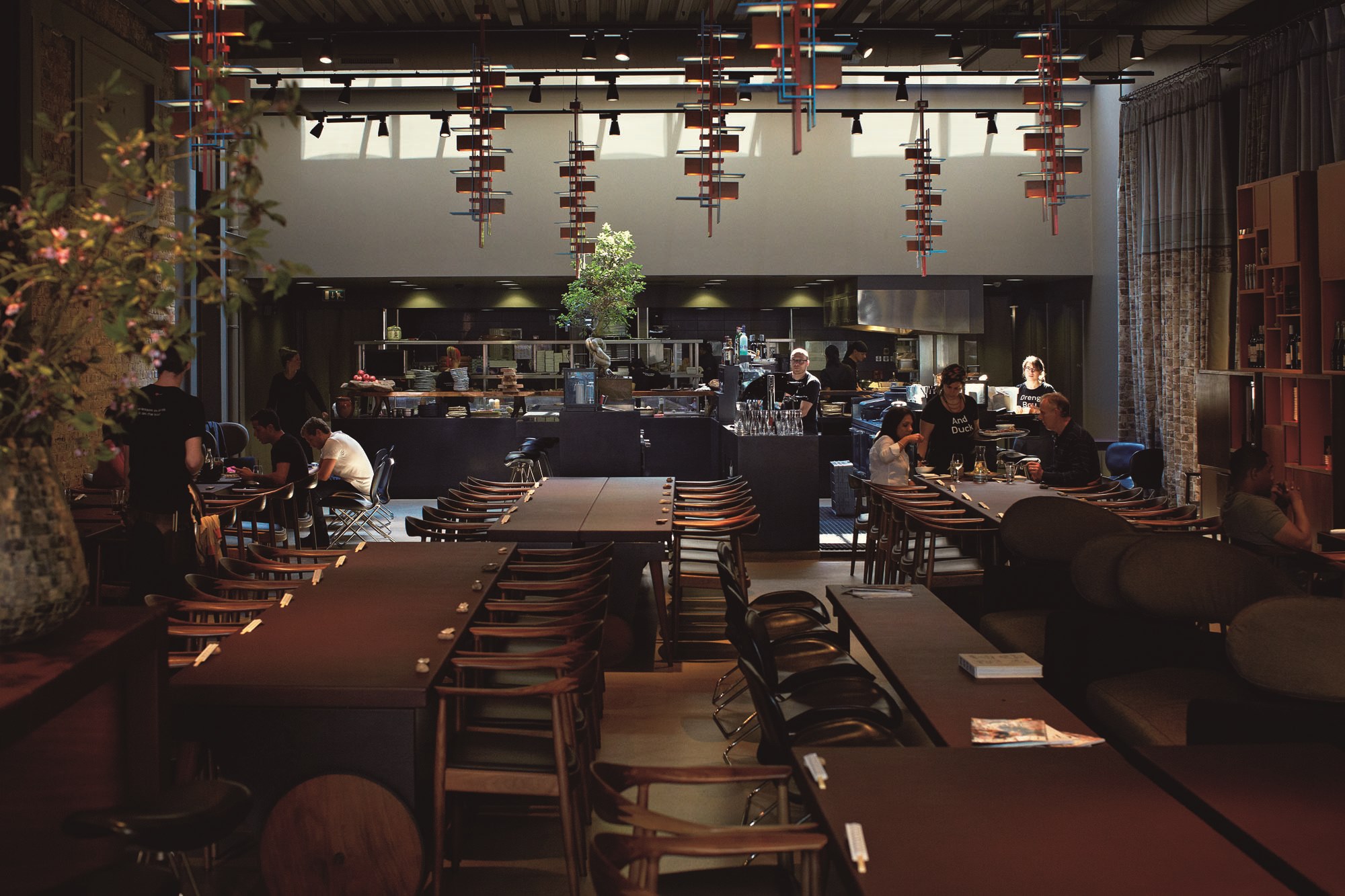 TALIESIN® 7 PENDANT Pendant lamp By YAMAGIWA | design Frank Lloyd Wright