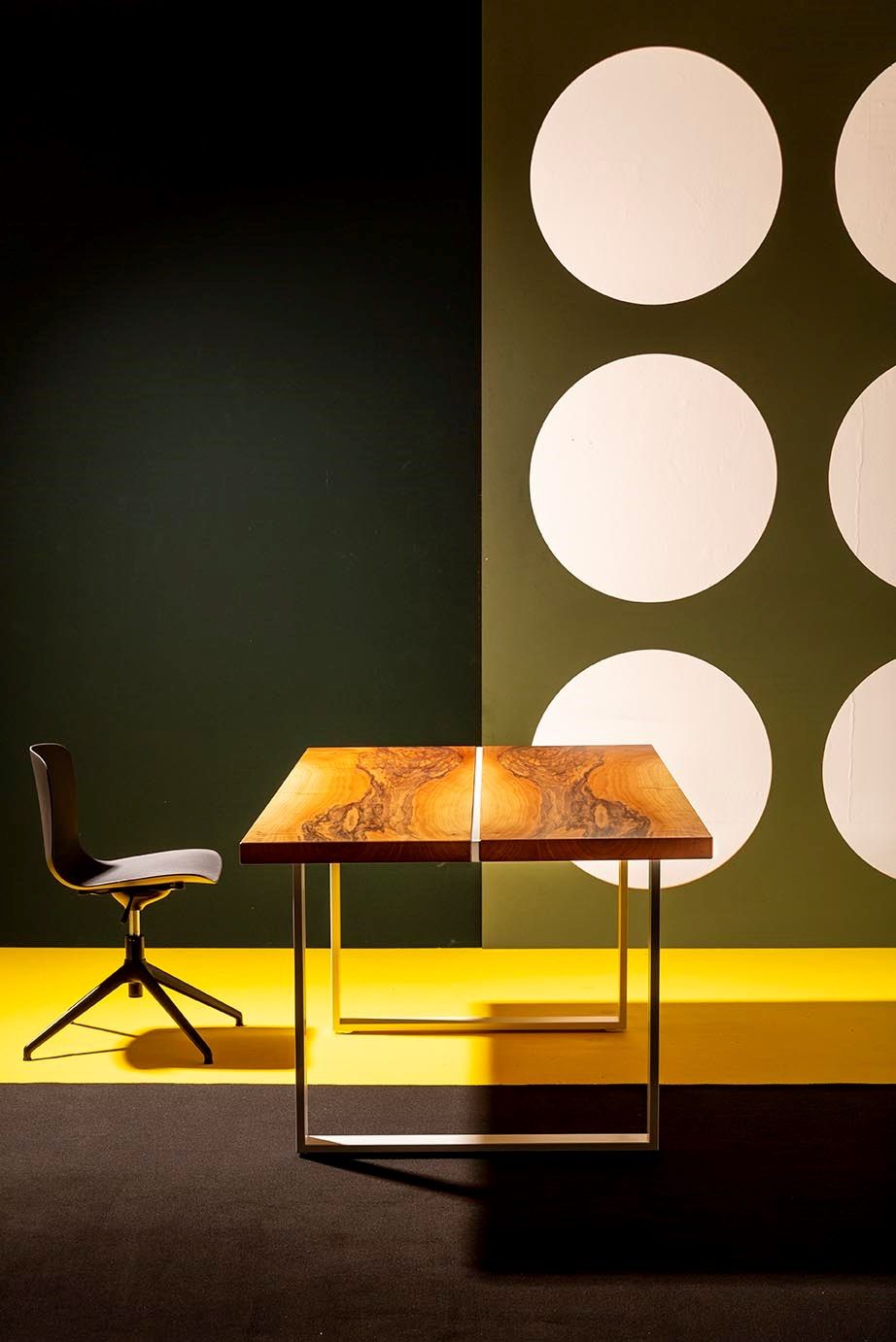 TAMASHII table By m.arte design design Alessandro Celso