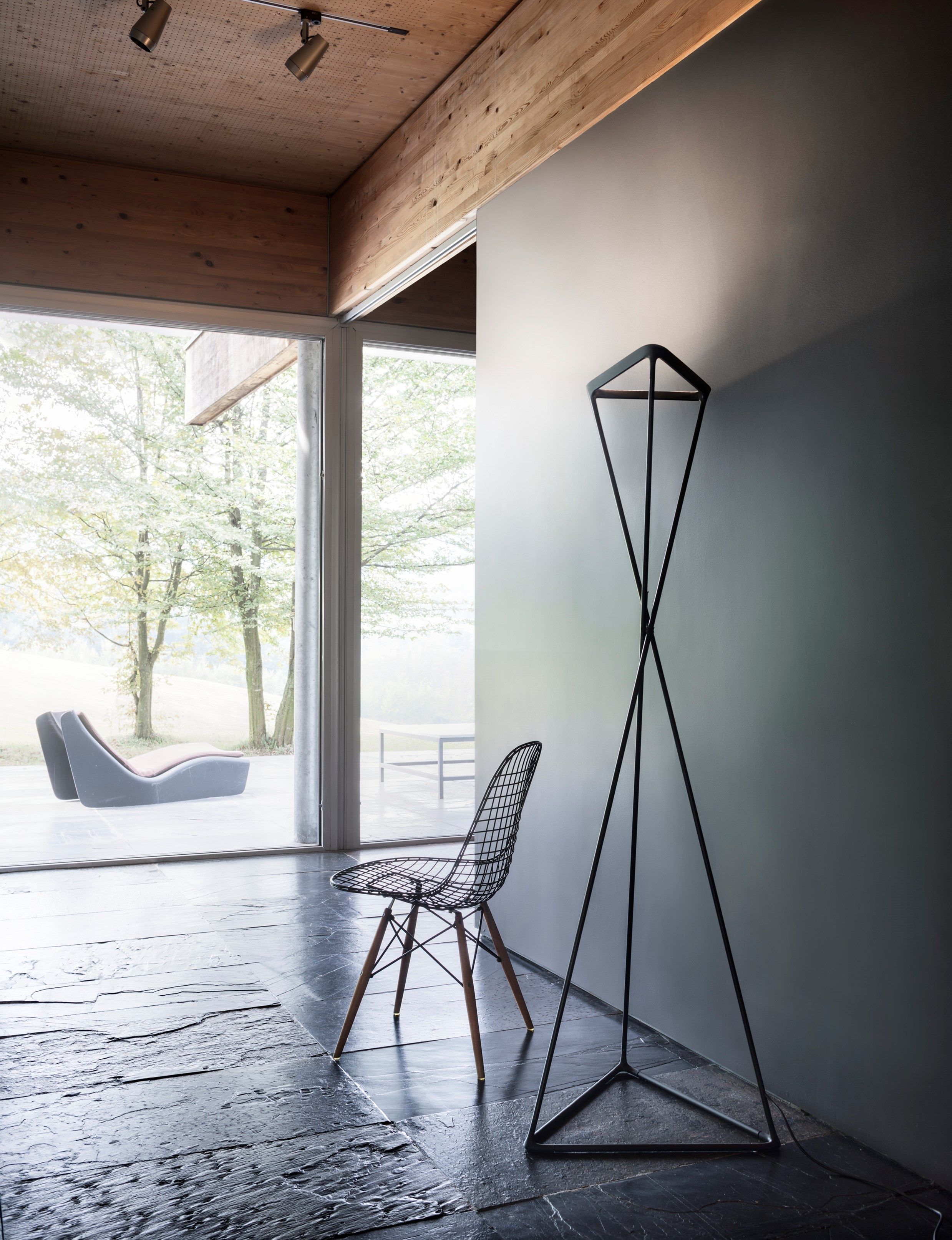 LED indirect light aluminium floor lamp TANGO By LUCEPLAN design ...