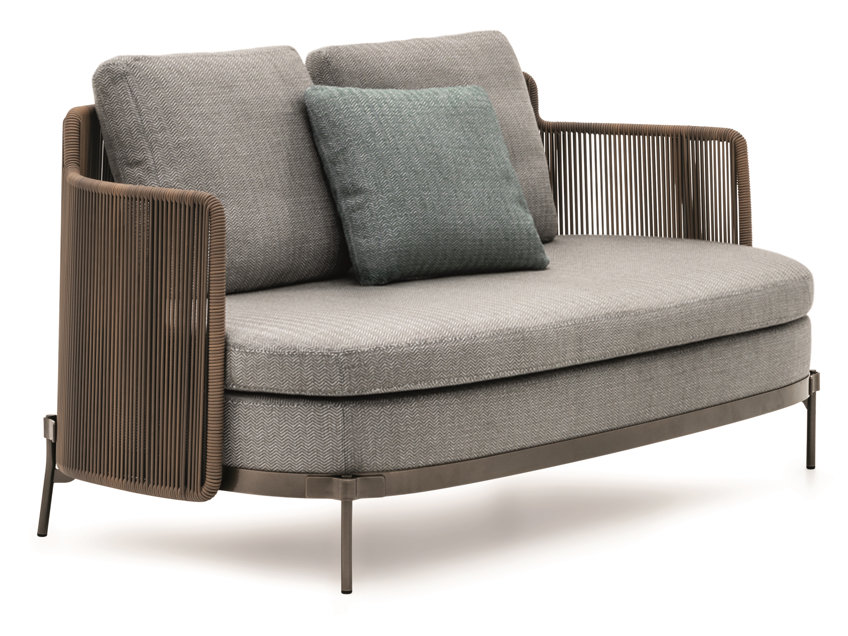TAPE CORD OUTDOOR | 2 seater garden sofa By Minotti design Nendo