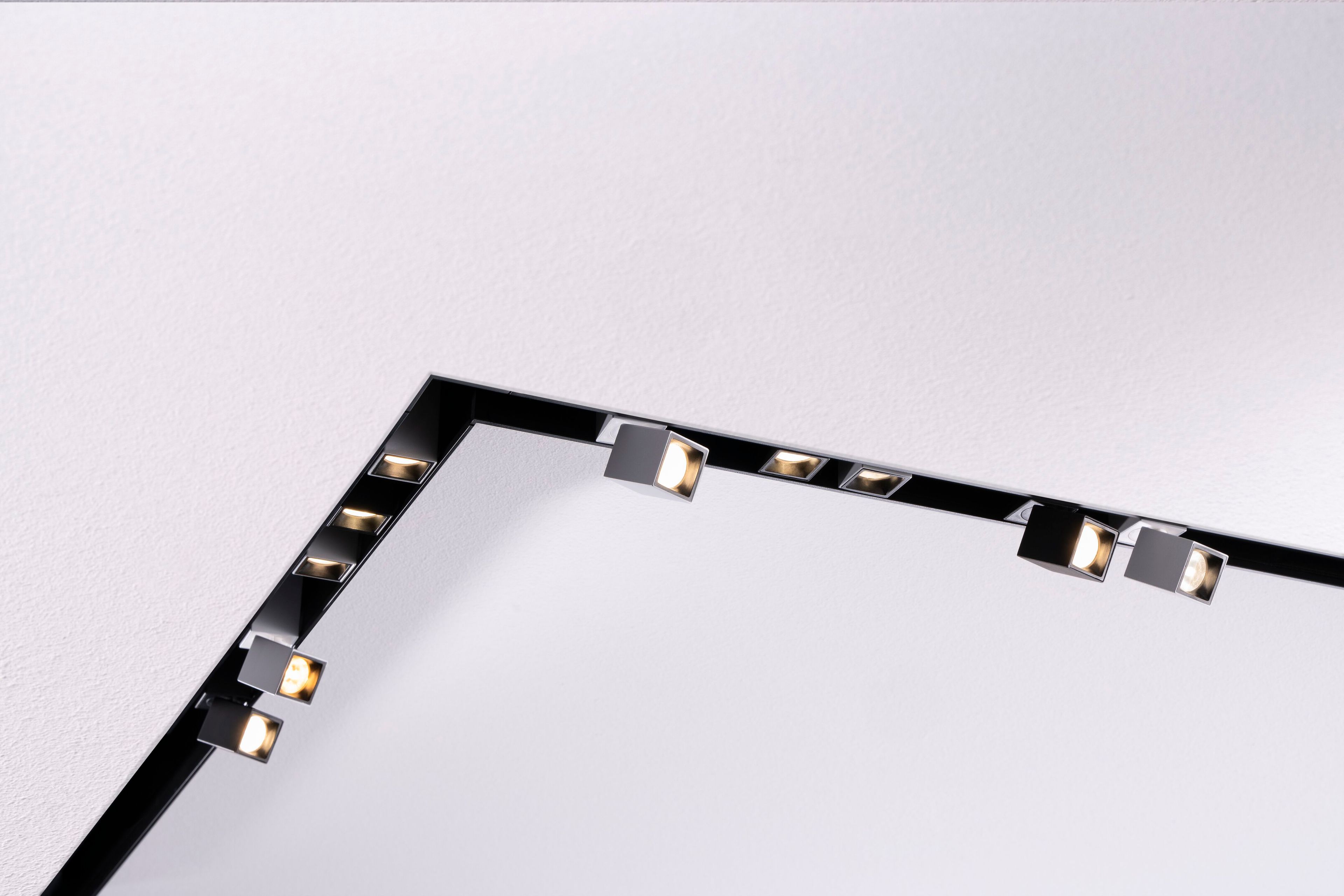 OZ Track-Light By TARGETTI