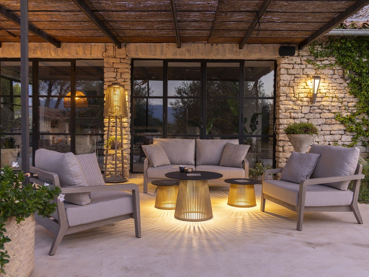 TECKA XL coffee table By Les Jardins®