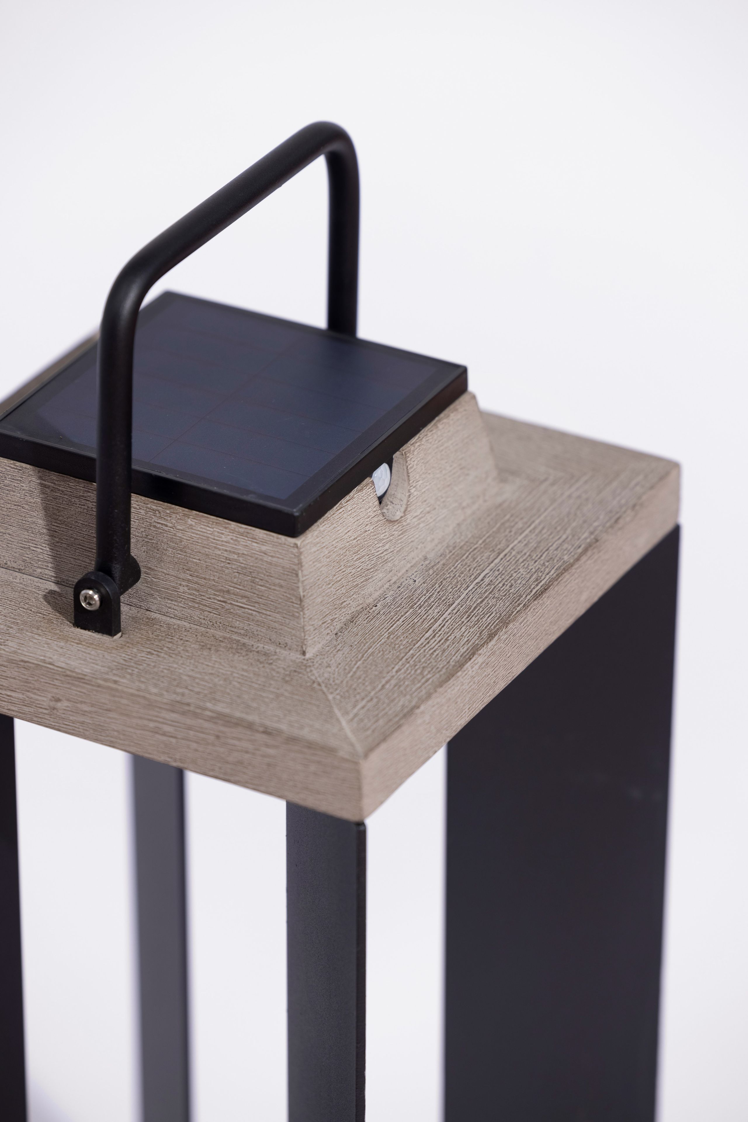 TECKA82 Solar powered aluminium and wood lantern By Les Jardins ...