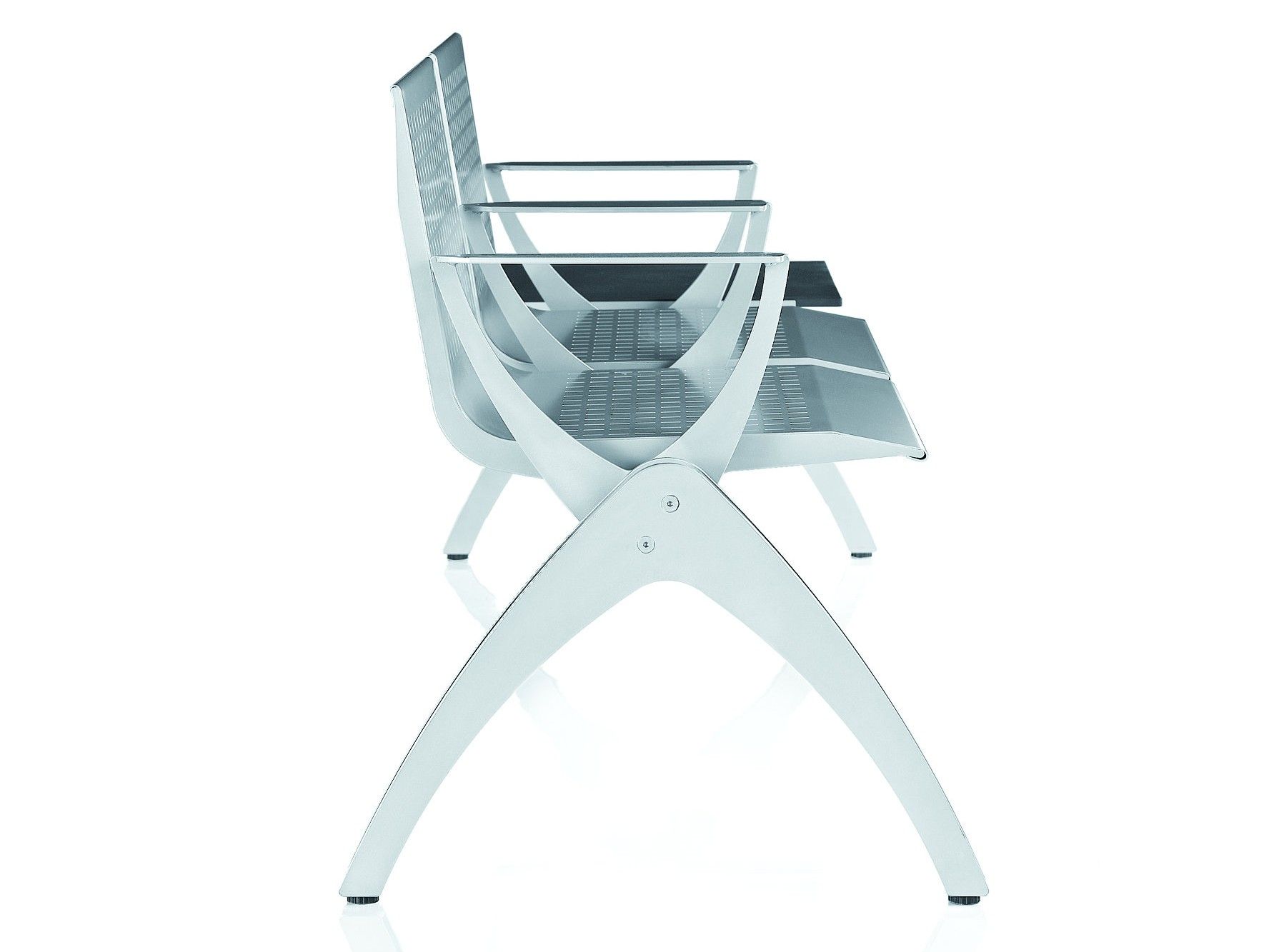 TERMINAL | Steel beam seating By ALMA DESIGN design Nicola Cacco