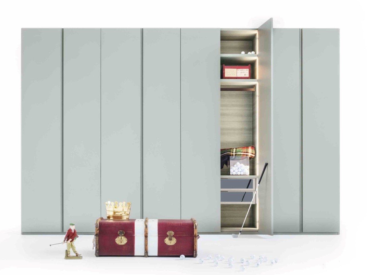 TEXT | Wardrobe By Lema design Officinadesign Lema