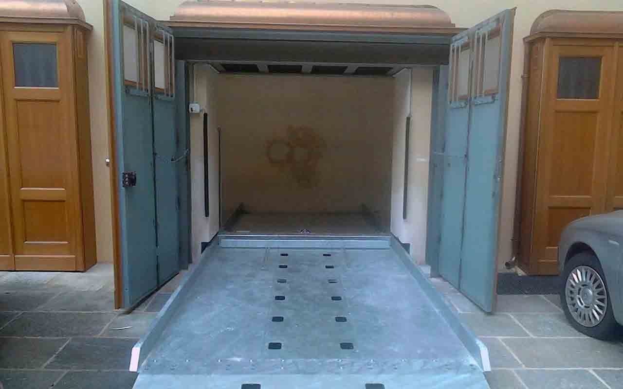 TF FRONT MOVING PLATFORM Rotating, moving platform for car By CARMEC