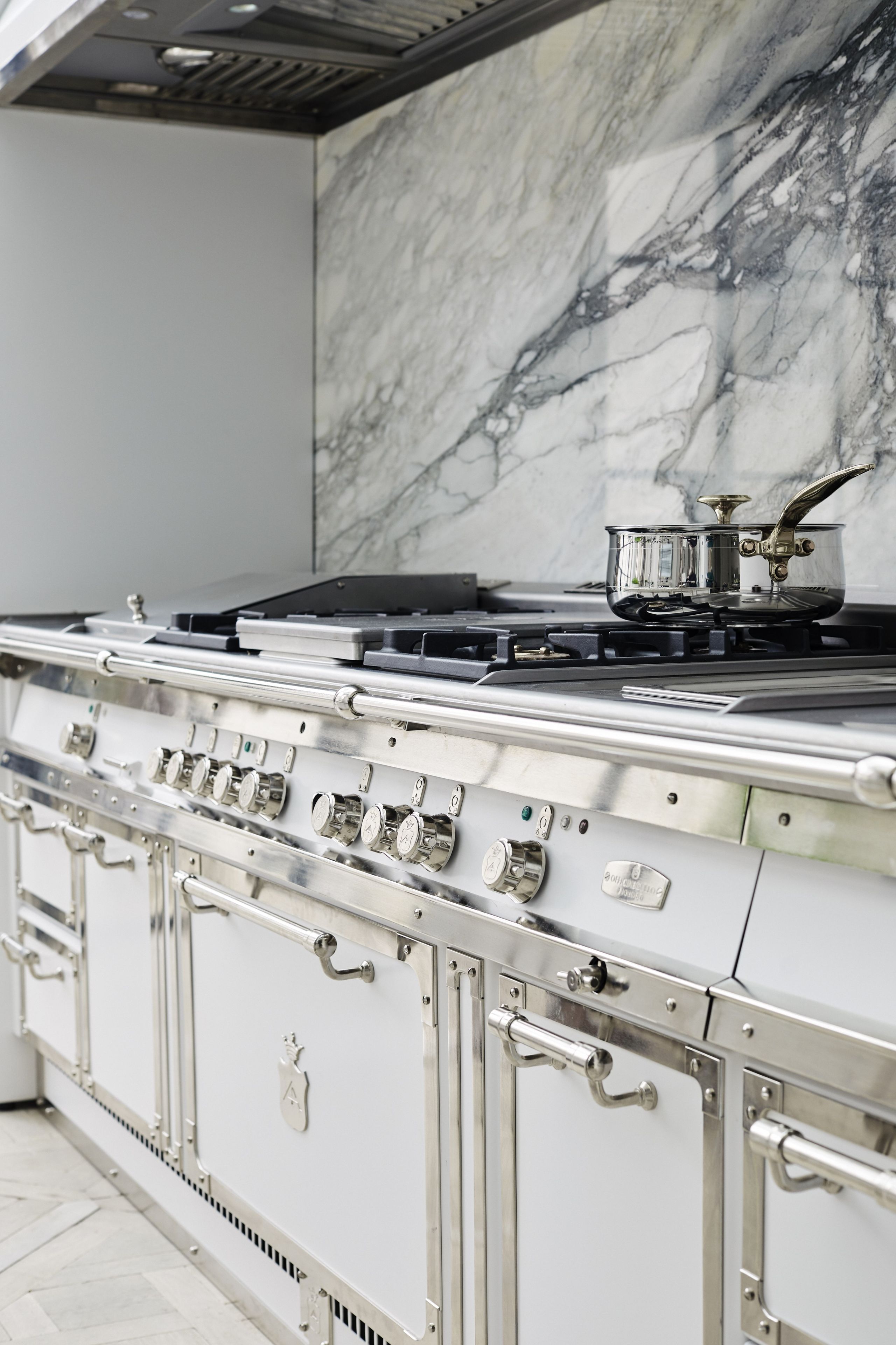 Professional steel kitchen with island THE ORANGERY By Officine Gullo