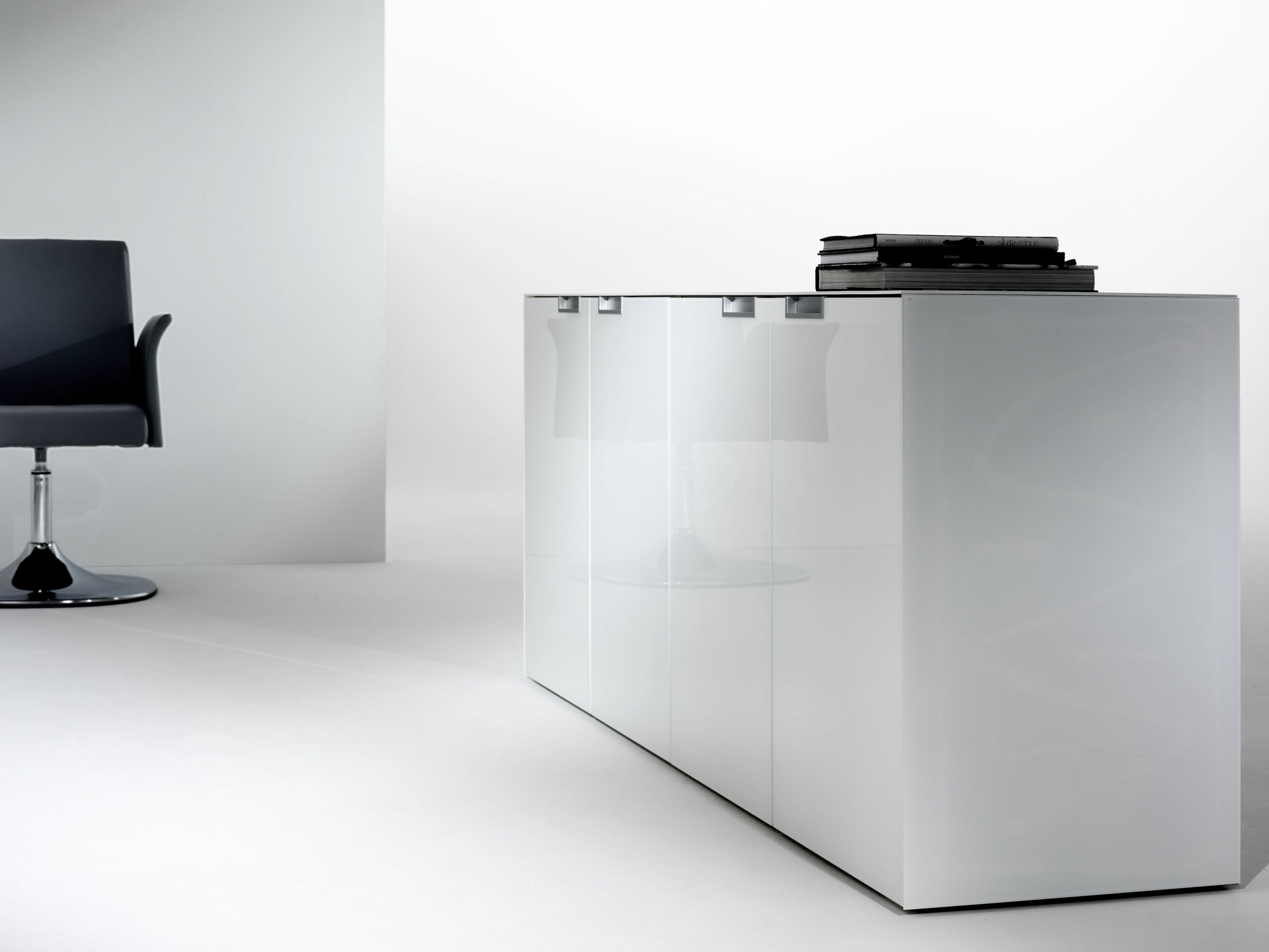 THIN BOX | Low office storage unit By Manerba