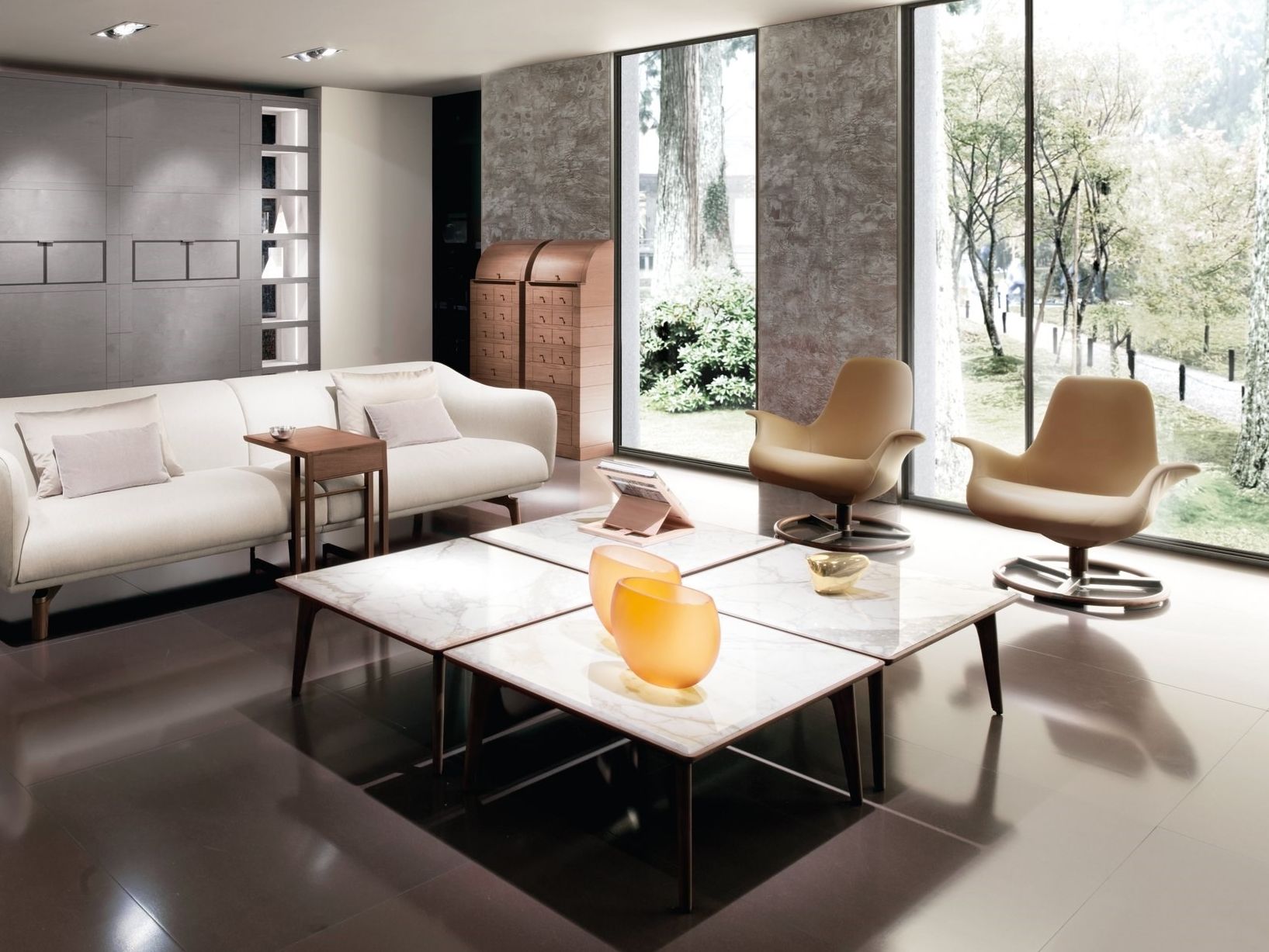 TILT Swivel fabric armchair with armrests By Giorgetti | design m2atelier studio