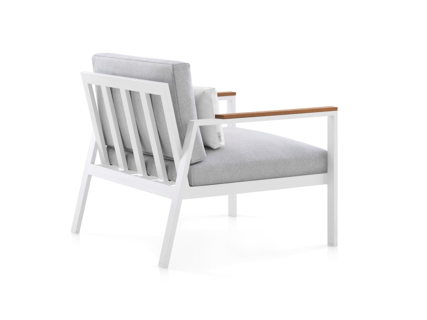 TIMELESS | Armchair By GANDIABLASCO design José Antonio Gandía-Blasco ...