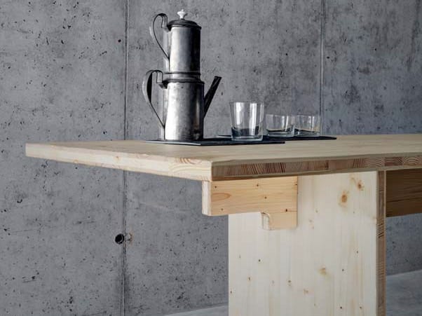 TINO Table By FIORONI | design Pasquini Tranfa architetti