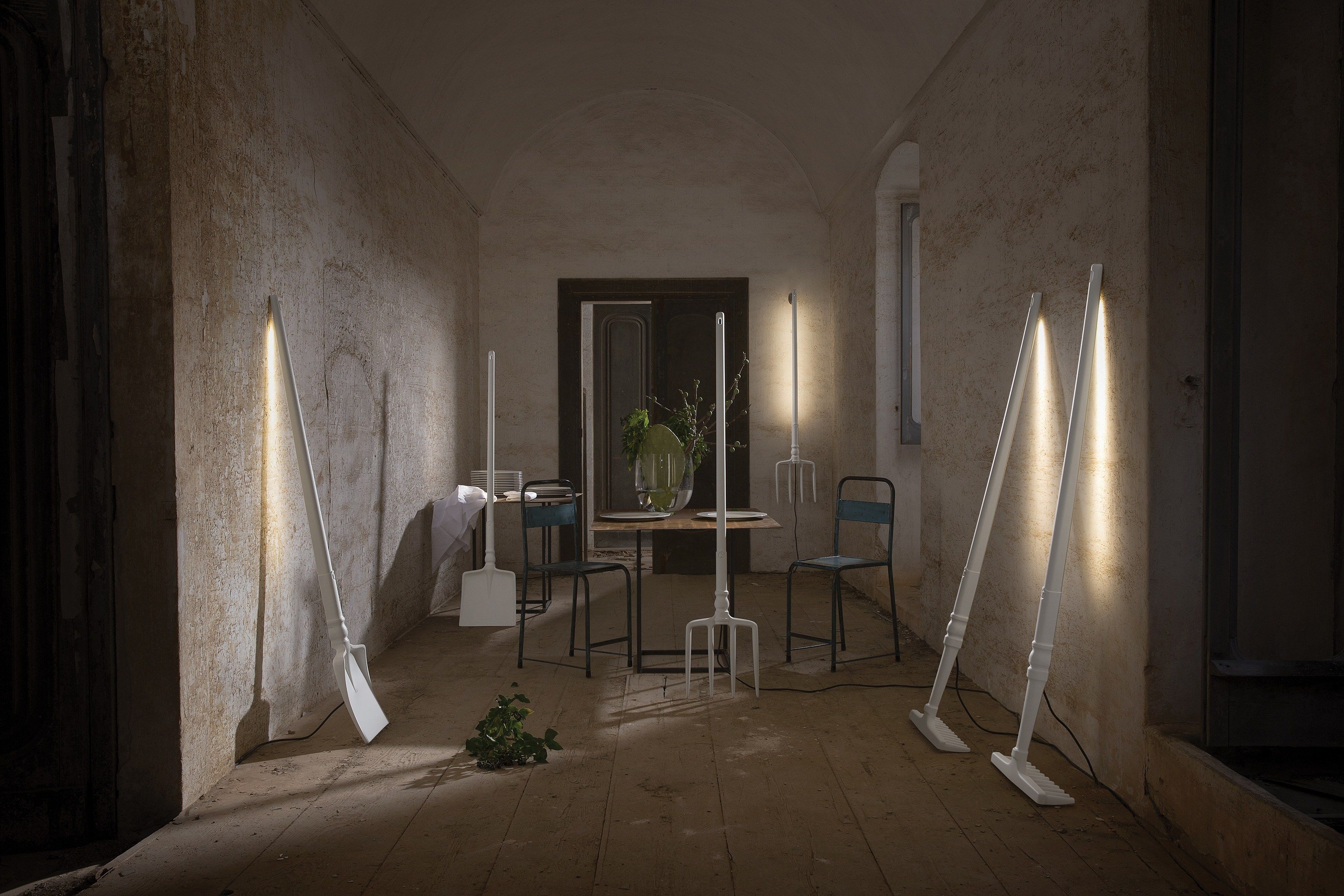 TOBIA Floor lamp By Karman | design Matteo Ugolini