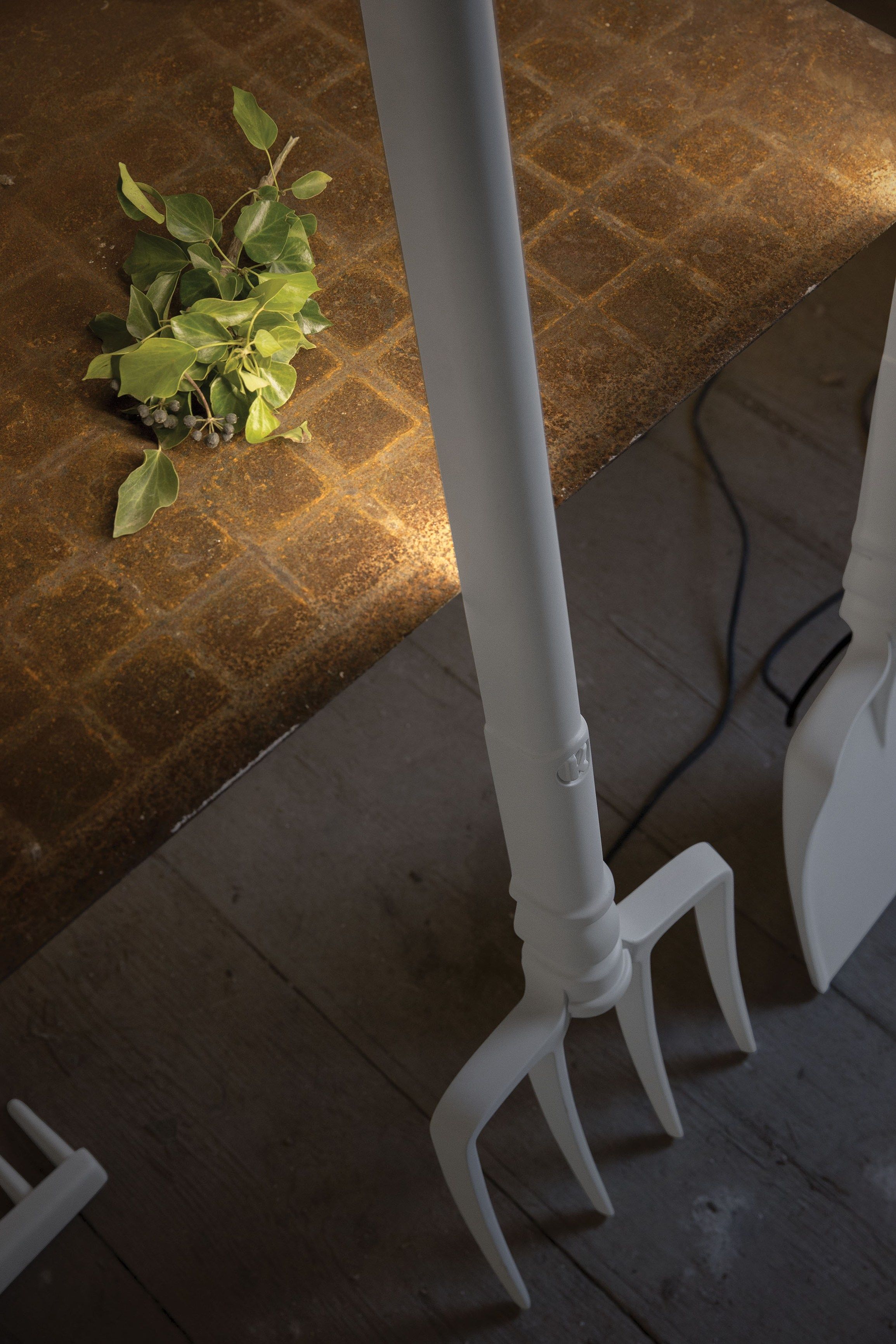 TOBIA Floor lamp By Karman | design Matteo Ugolini