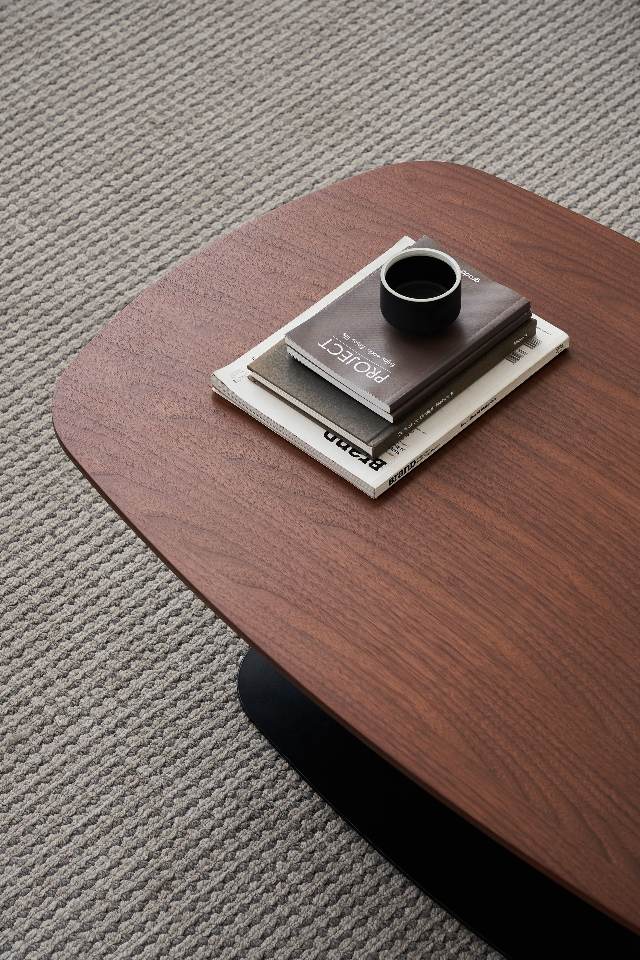 TOFFEE Rectangular wooden coffee table By grado design