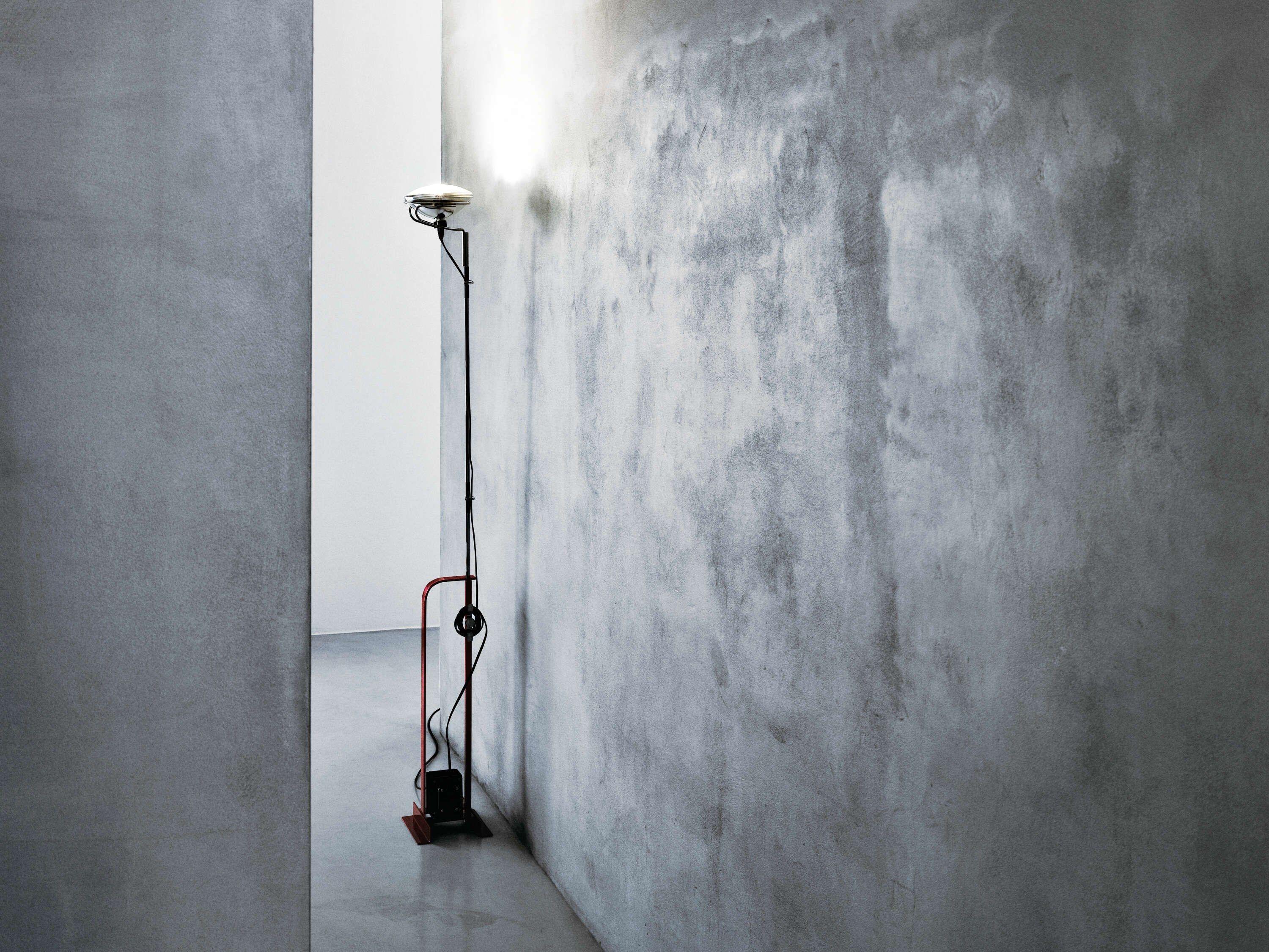 TOIO Floor lamp By Flos