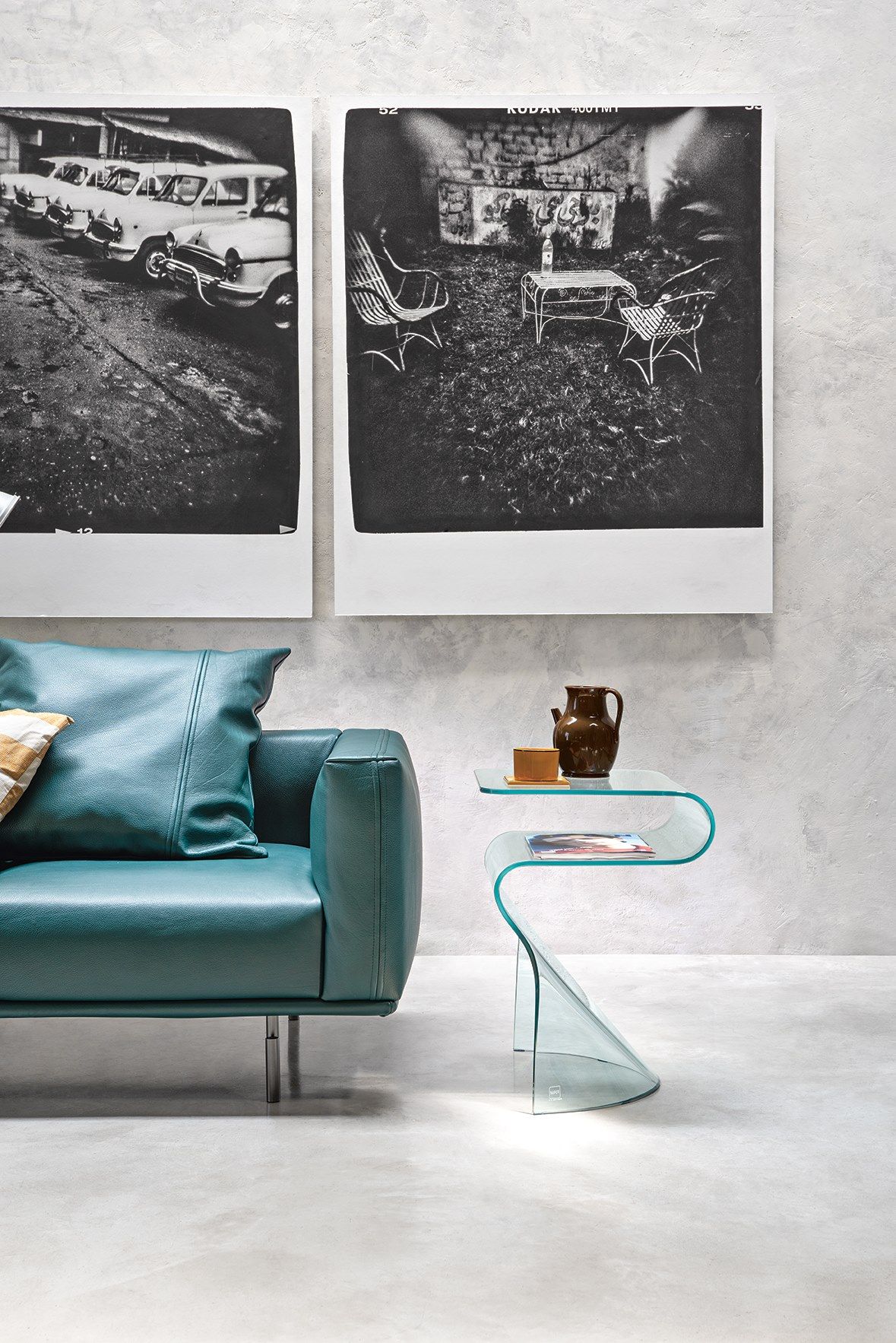 TOKI Bedside table By Fiam Italia | design Setsu & Shinobu Ito