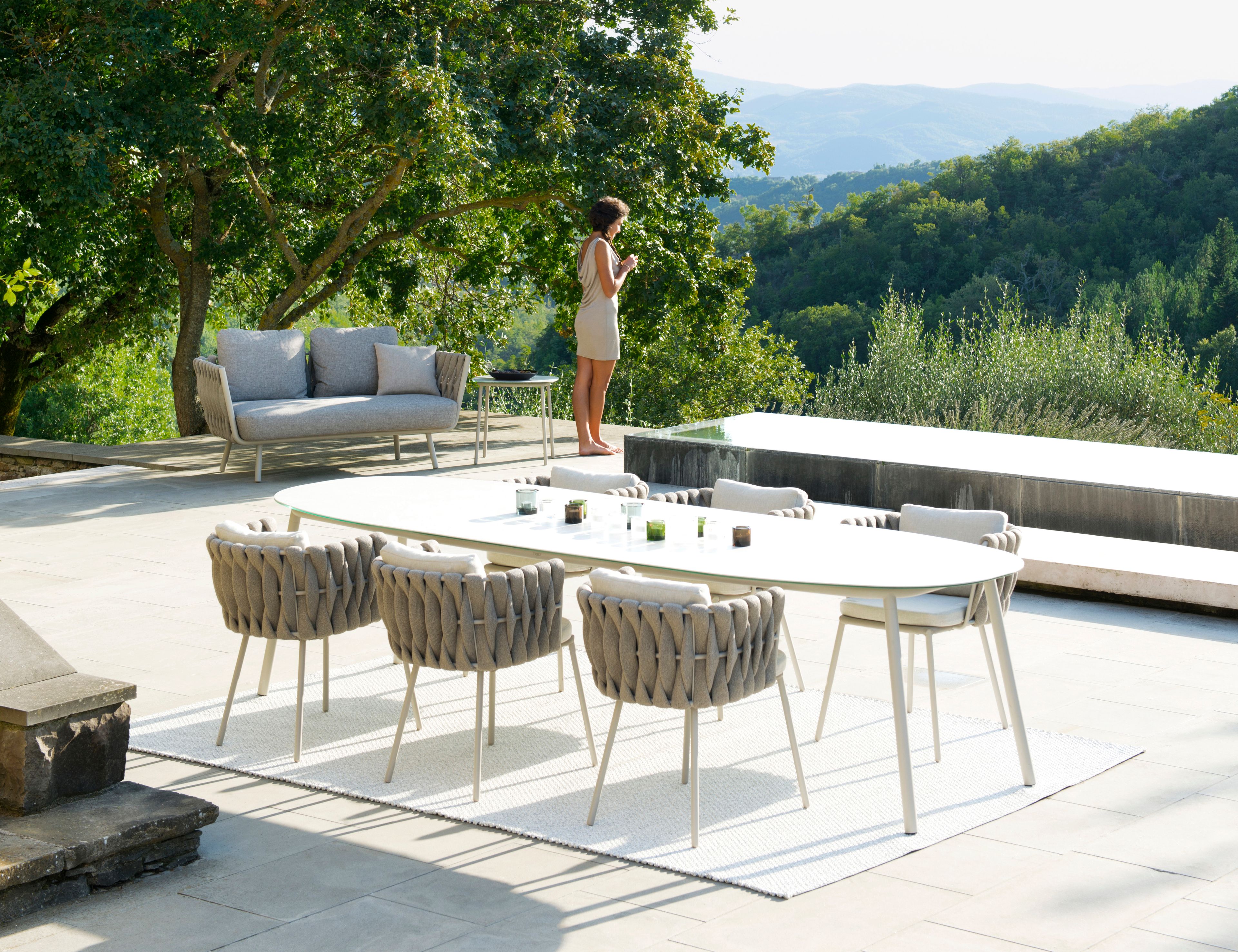 TOSCA-Dining-table-TRIBÙ-156504-rel5c8acaa7.jpg (4912×3779)-花瓣网