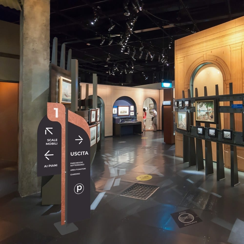 TOTEM CORTEN 3 Advertising totem By STUDIO T