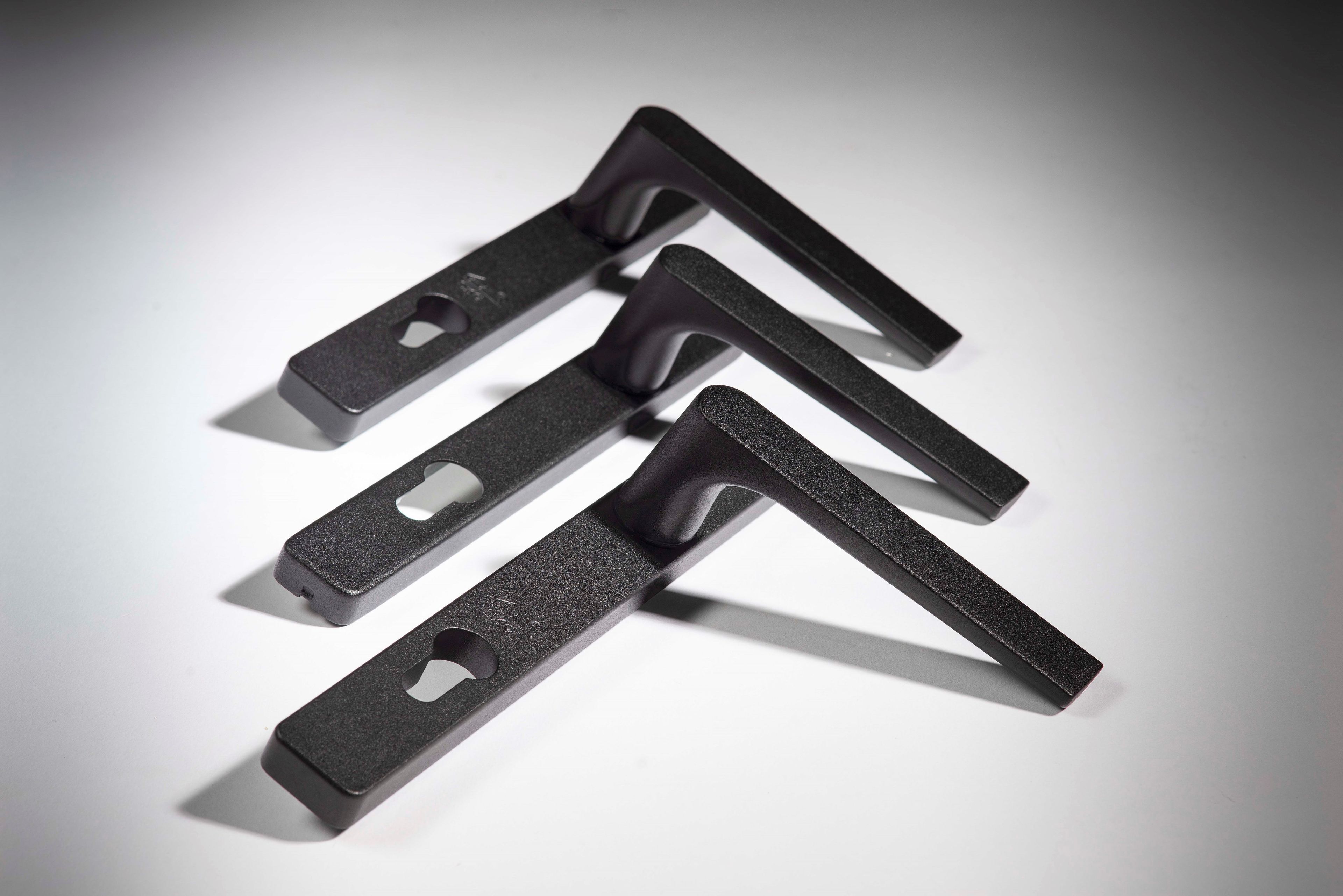 TOUCH | Door handle By Reynaers Aluminium