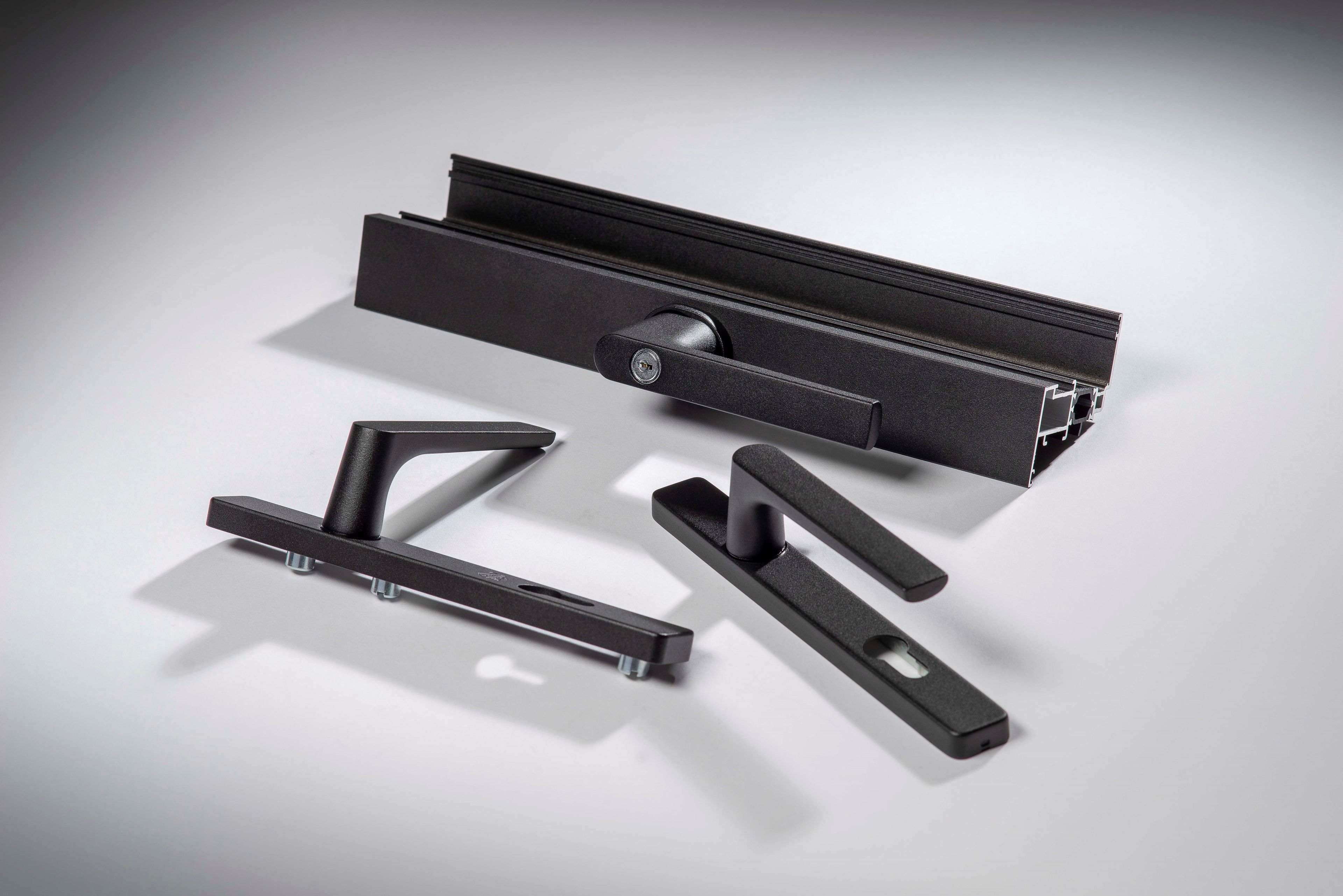 TOUCH | Door handle By Reynaers Aluminium