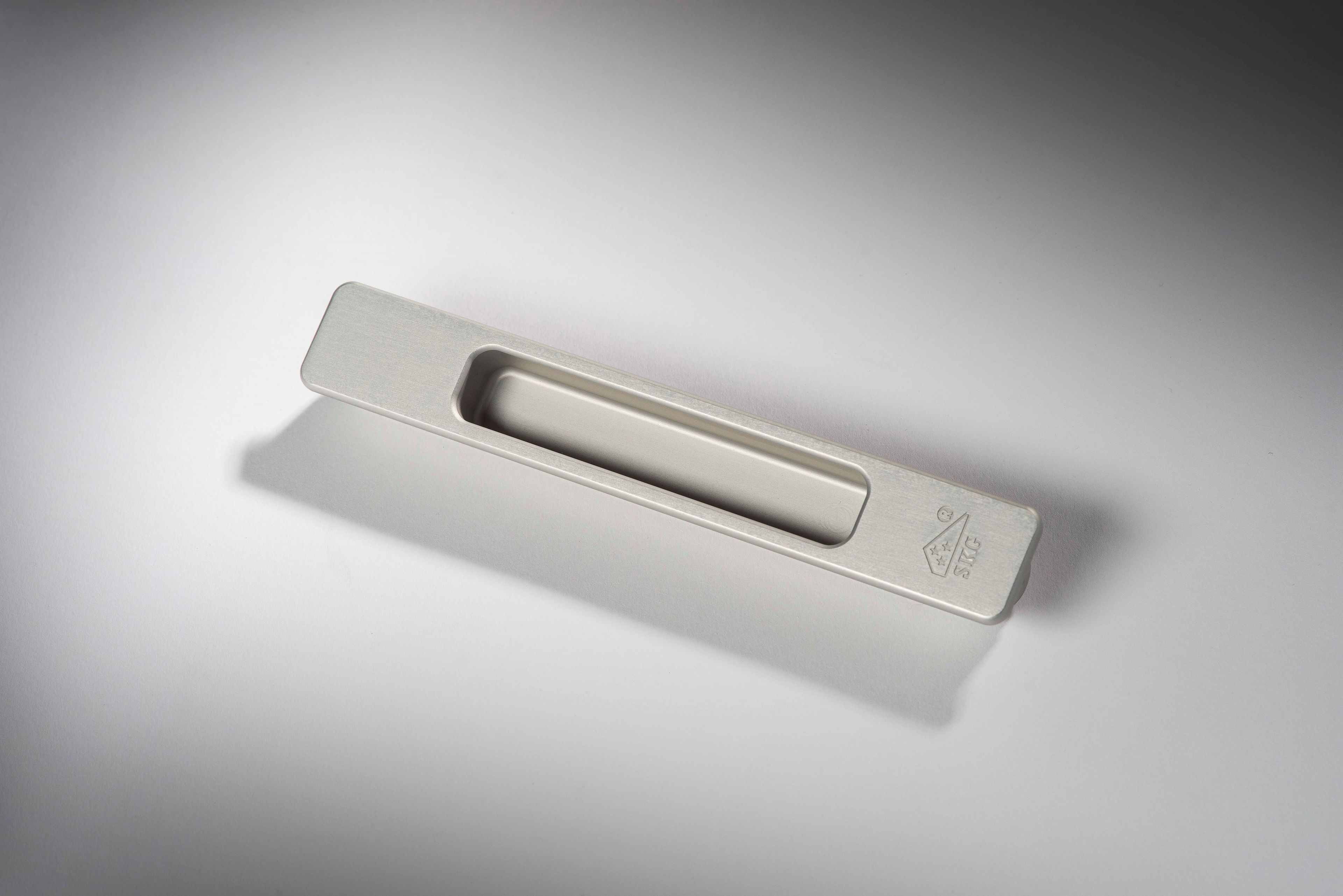 TOUCH | Door handle By Reynaers Aluminium