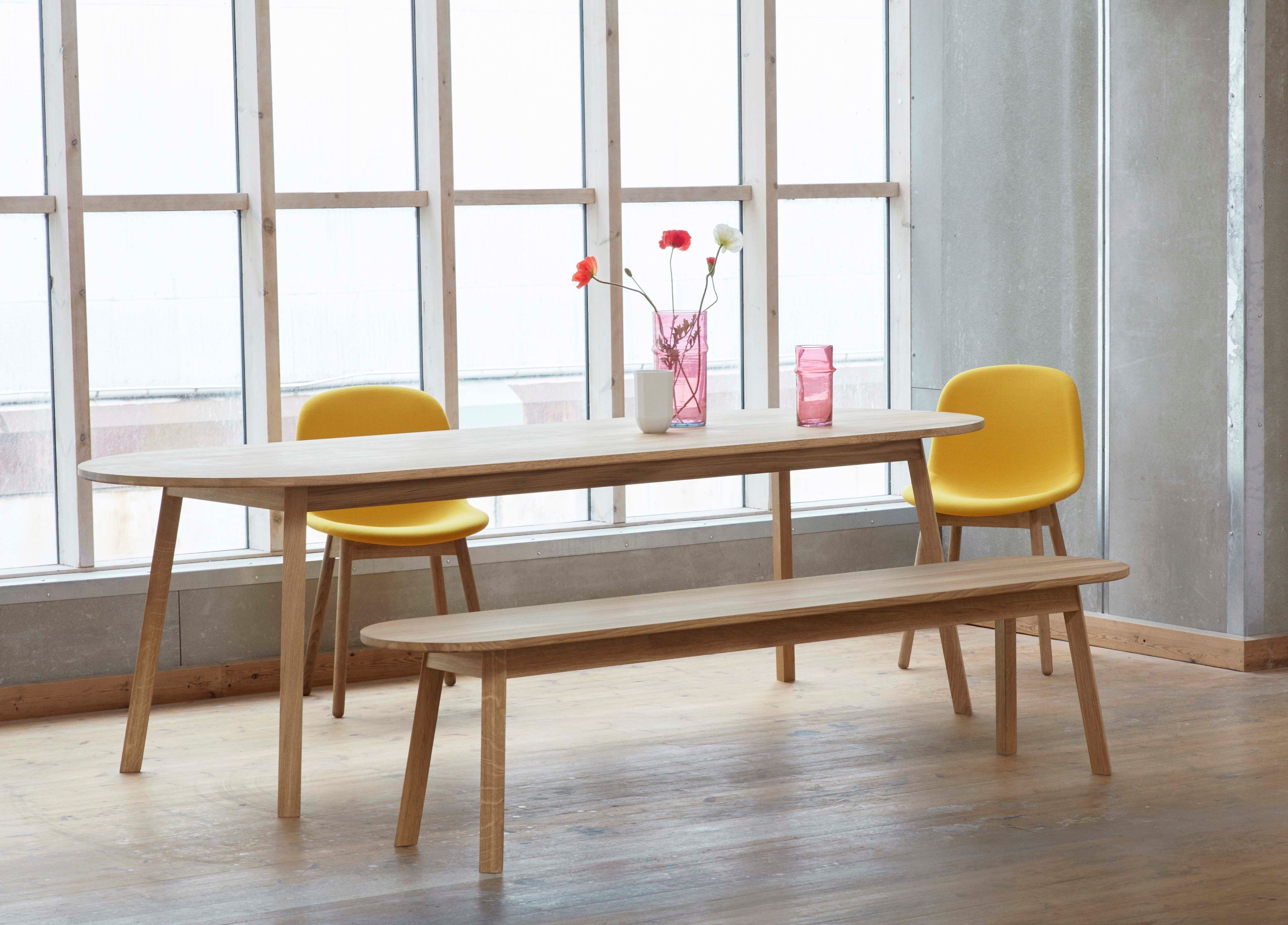 TRIANGLE LEG Oak bench By Hay | design Jones Neville