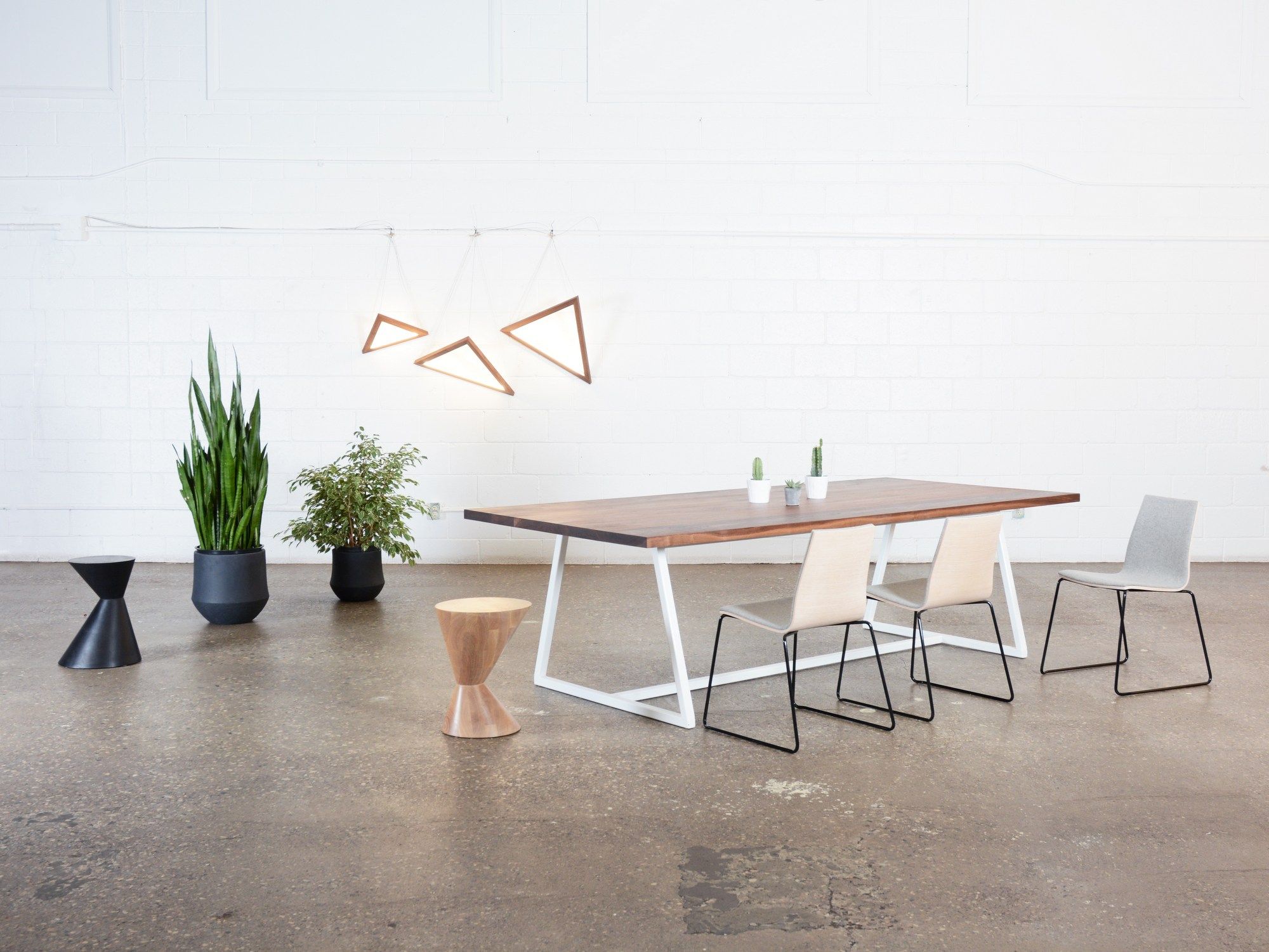 TRIANGLE | Pendant lamp Triangle Collection By hollis+morris