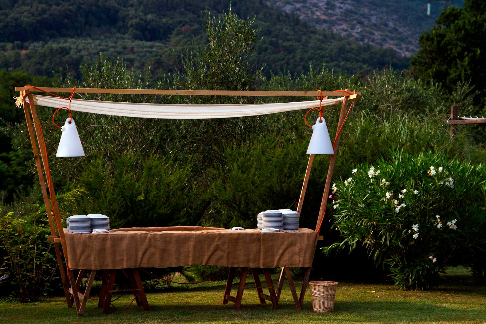 Lampada a sospensione per esterno a LED in polietilene TRILLY By ...