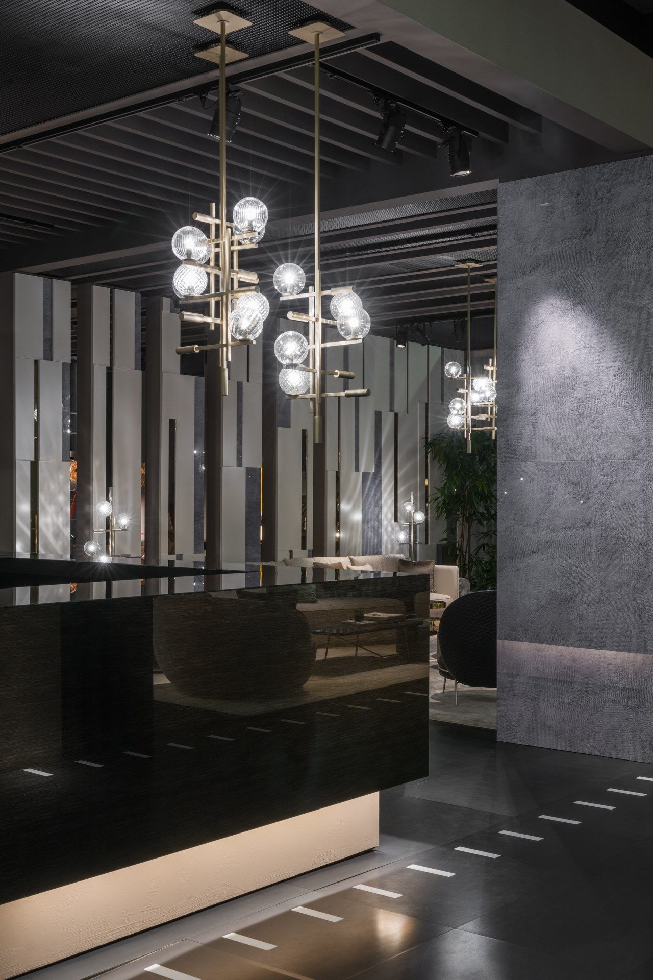 TRIS LED Murano glass chandelier By Sicis | design Massimiliano Raggi