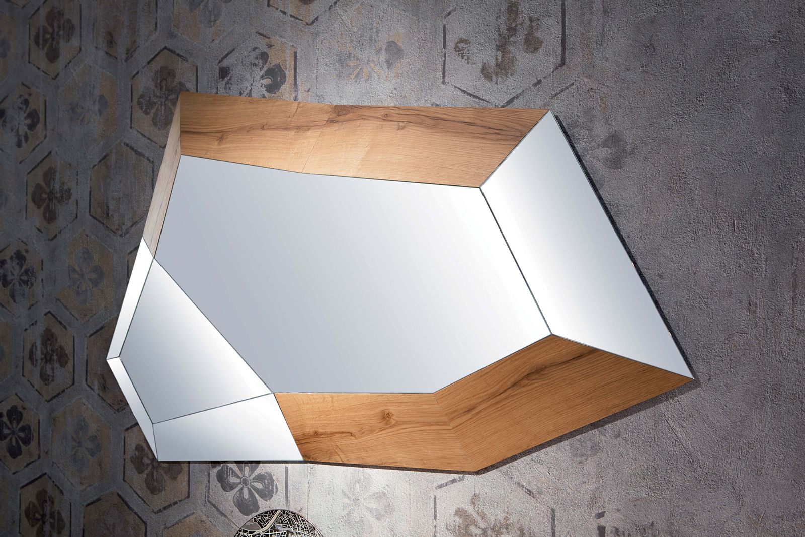 Specchio da parete con cornice TRIXY By Ozzio Italia design Marco Pozzoli