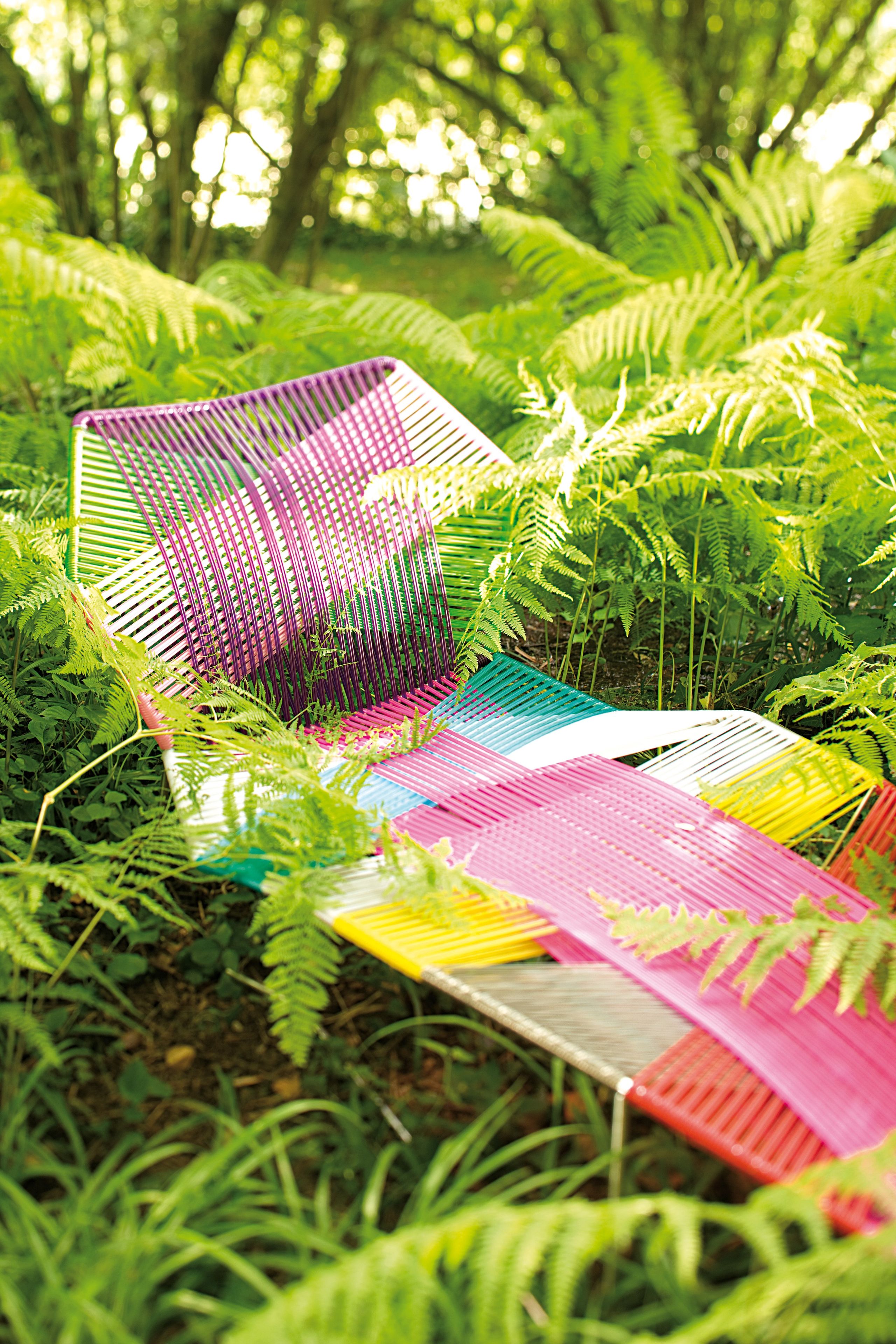 TROPICALIA Polymer cord woven chaise longue By Moroso | design Patricia ...