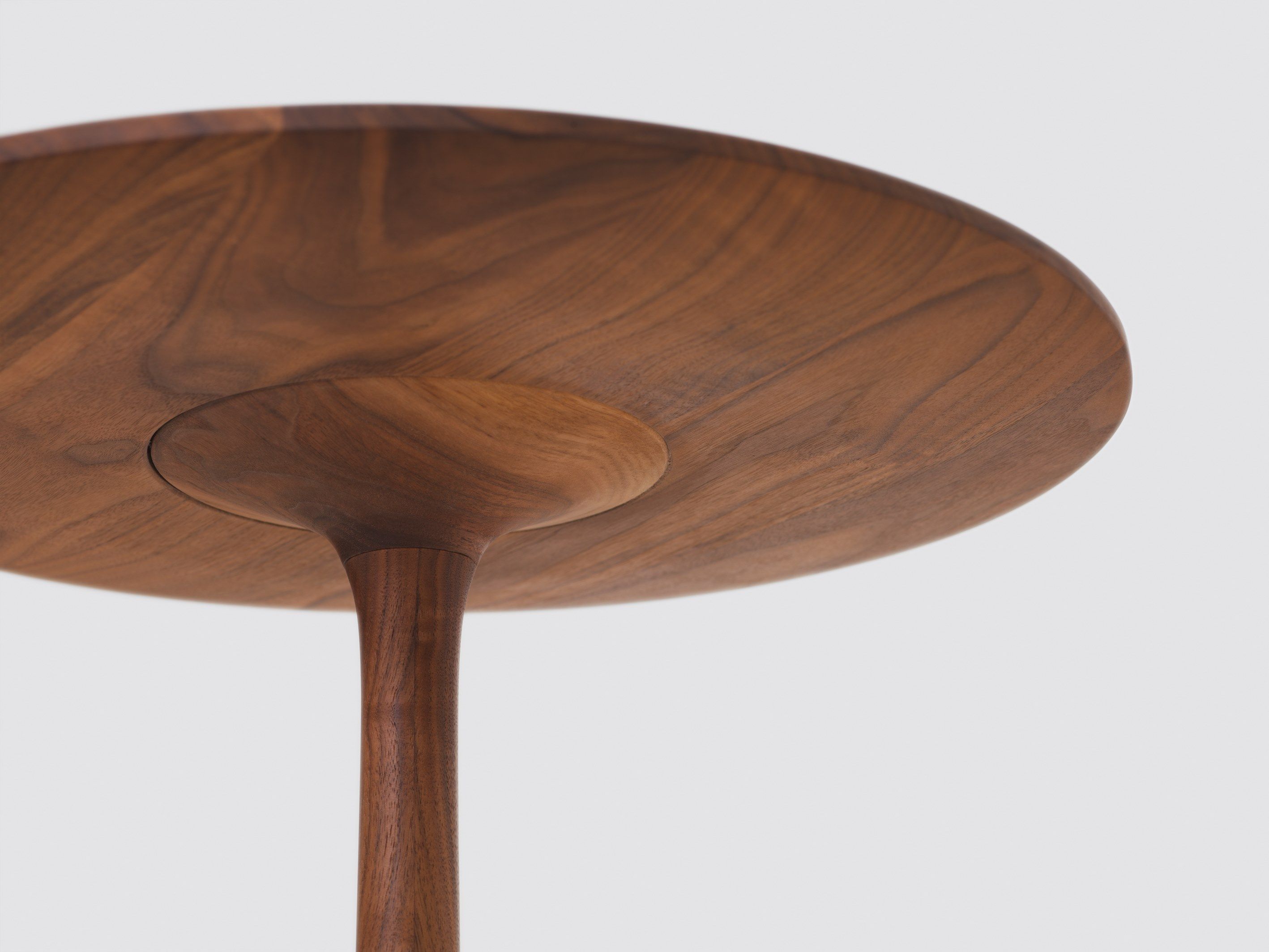 TURNTABLE COUCH | Low coffee table Low round wooden coffee table By ...