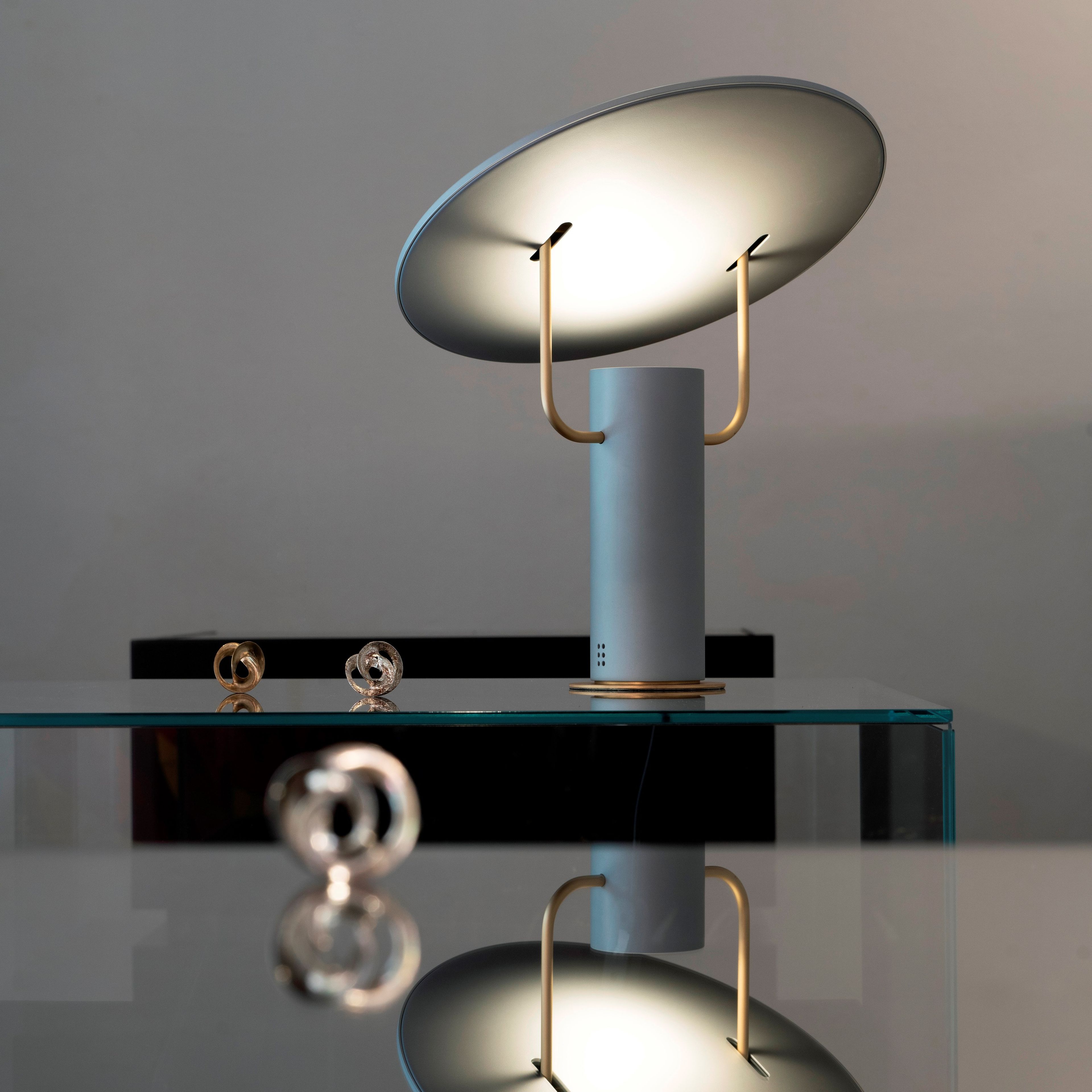 TX1 Grey Table lamp By Martinelli Luce