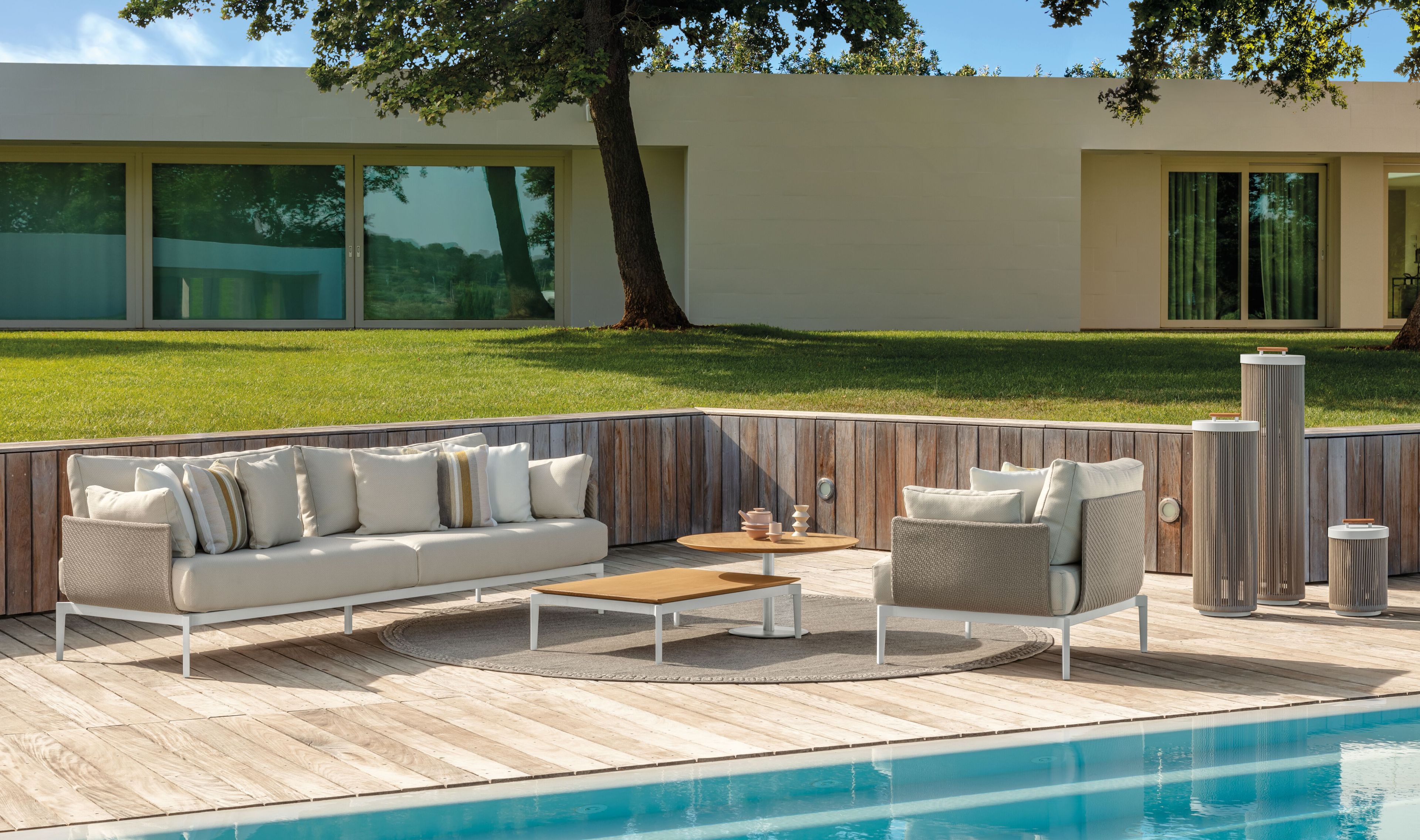 LEAF Rectangular garden side table By Talenti | design Marco Acerbis