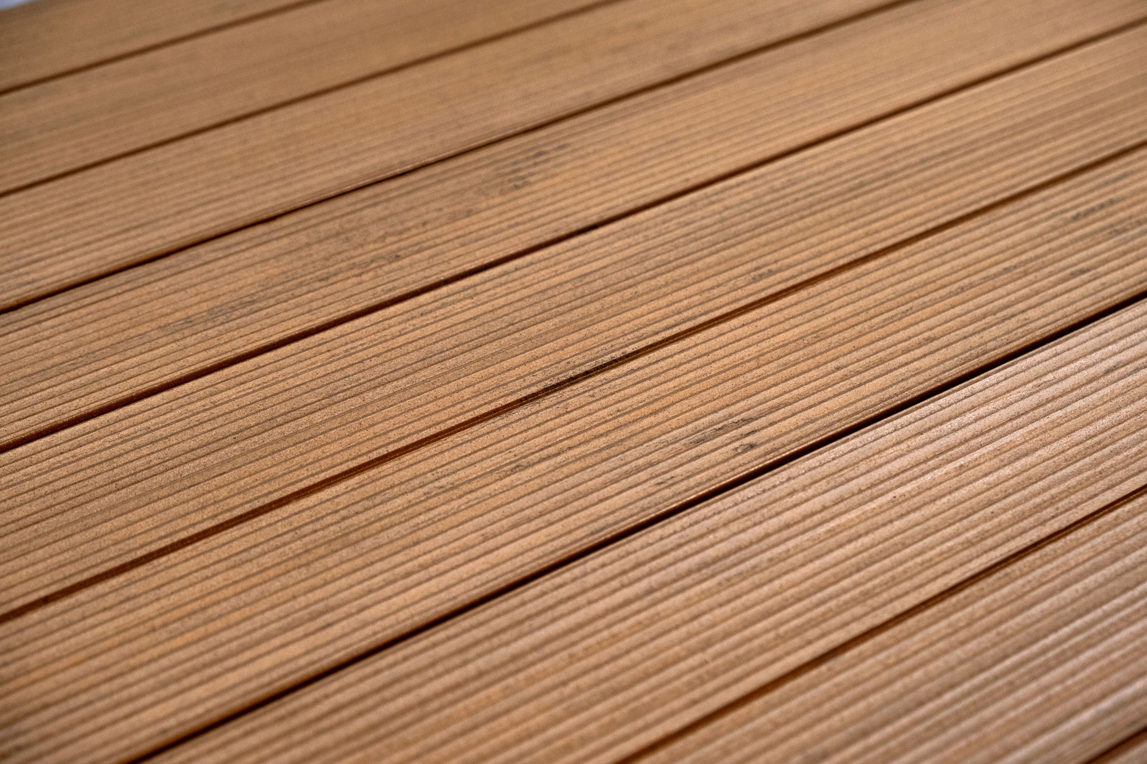DECKING Decking By Tarimatec