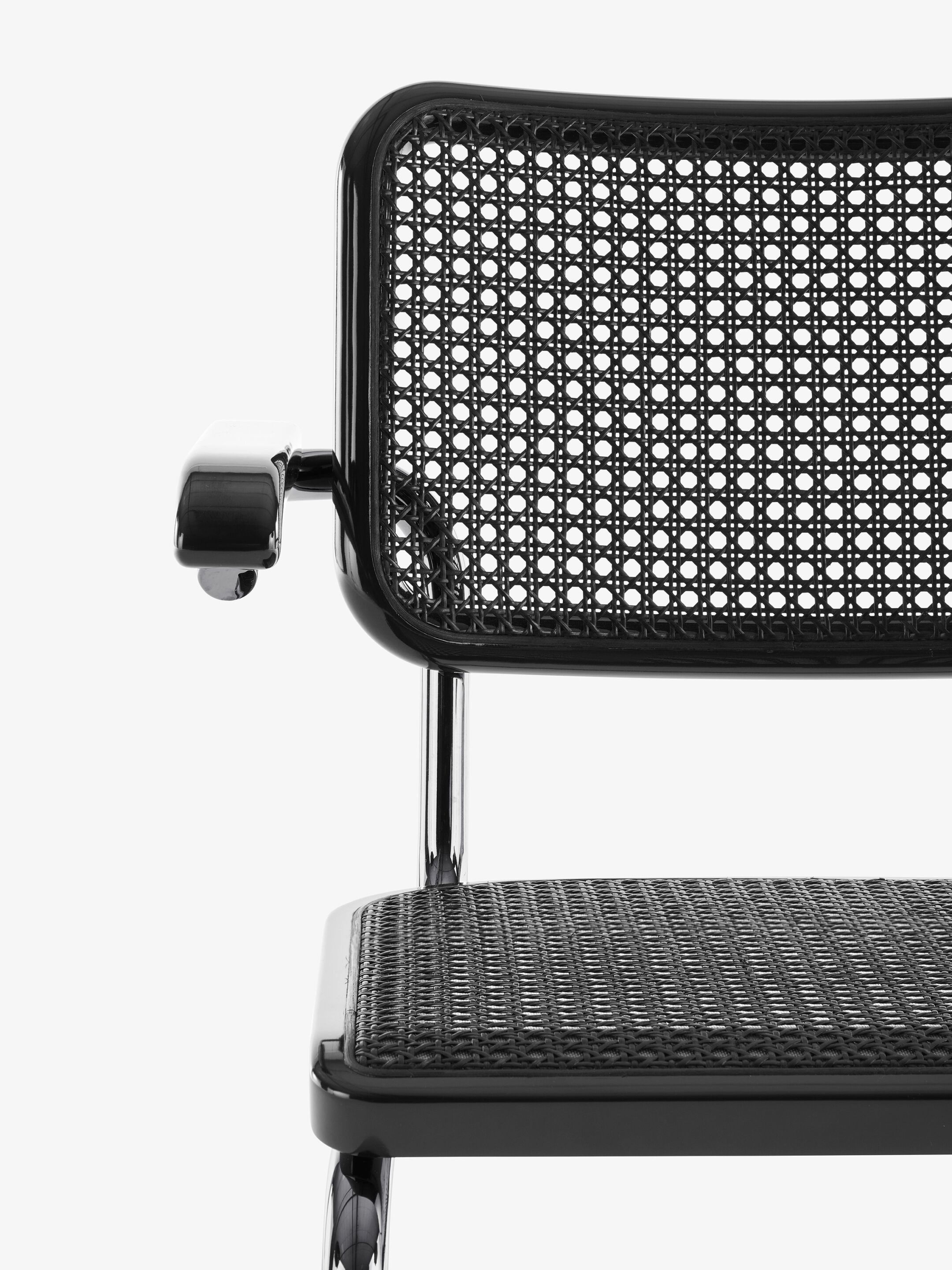 S 64 V SERIOUS Chair By Thonet